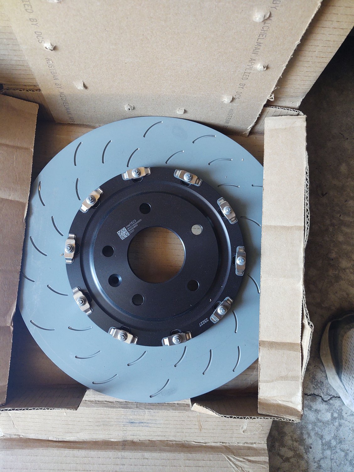 FS (For Sale) C7 GS Z06 Front Brake Rotors/Hubs - CorvetteForum ...