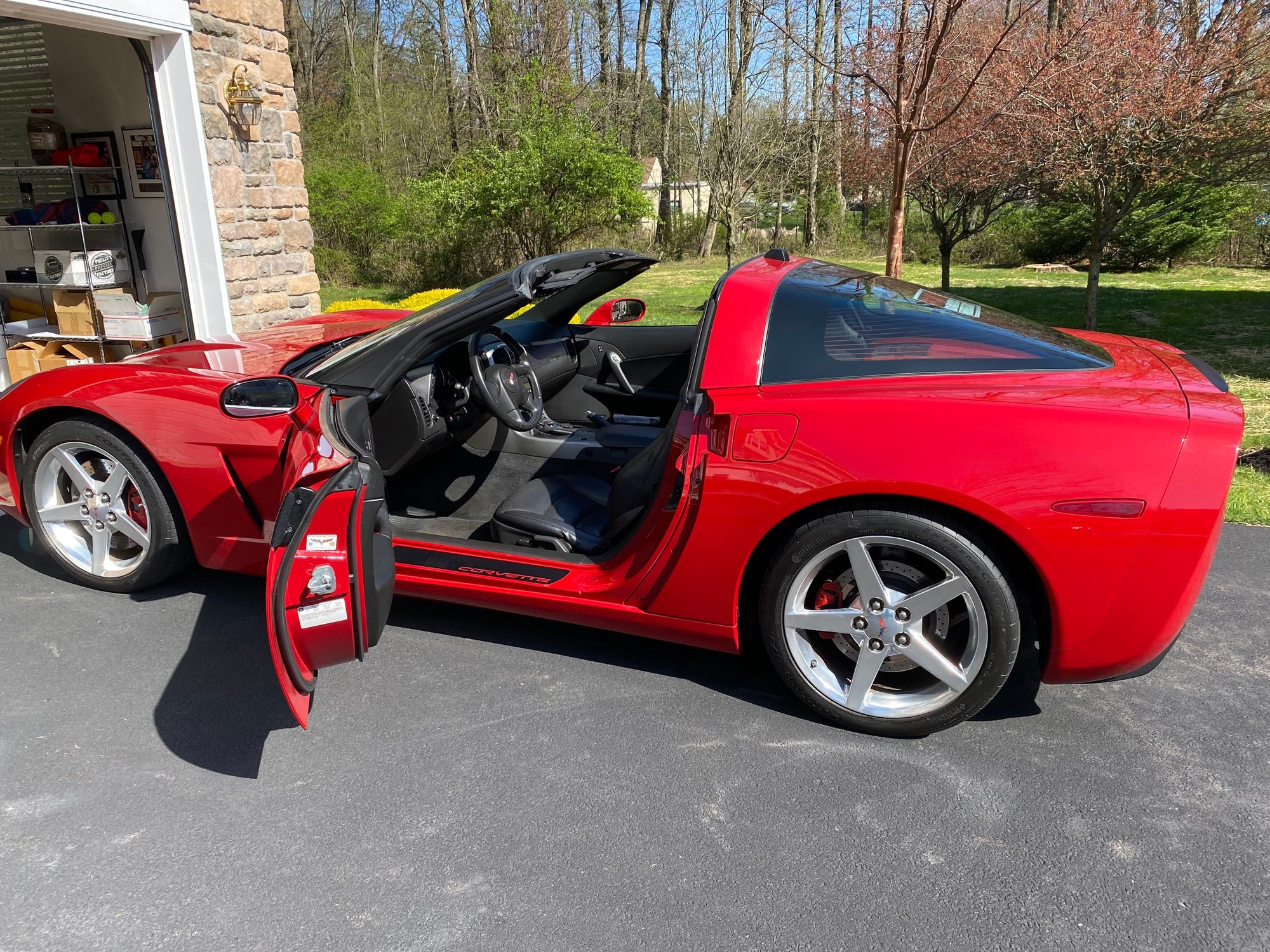FS (For Sale) 2005 C6 clean Red/Blk interior - CorvetteForum ...