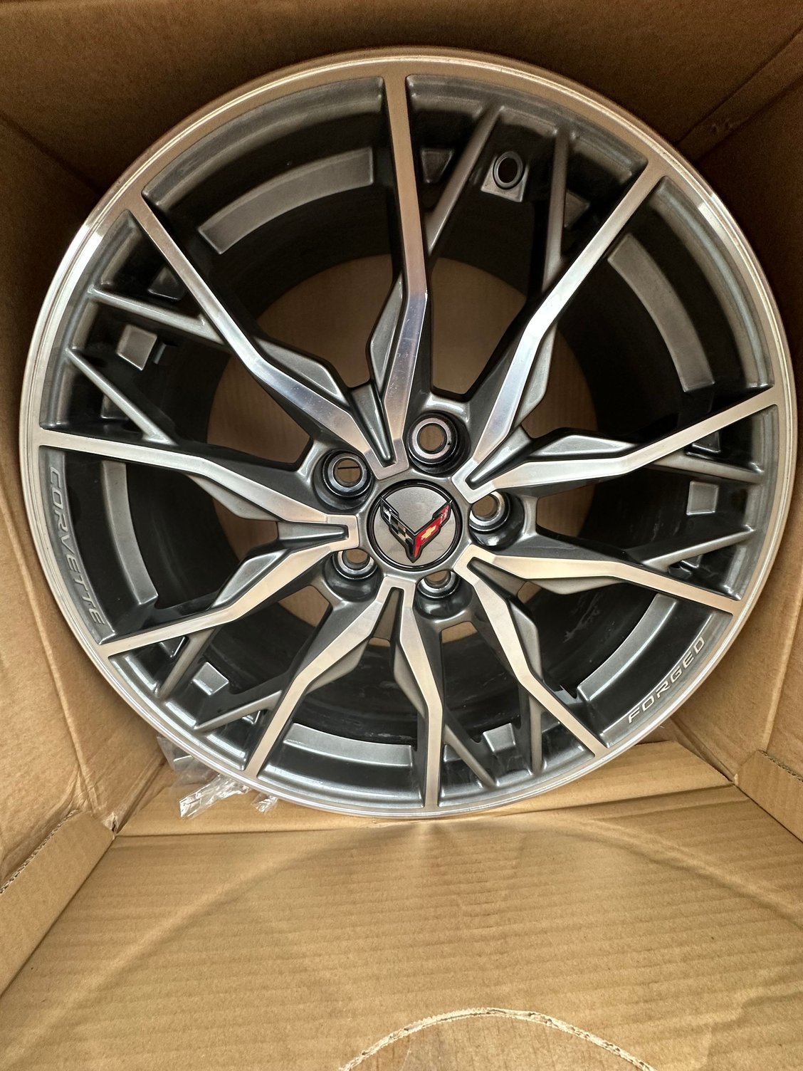 19" front/20" rear 20-spoke bright machined-face forged aluminum wheels ...