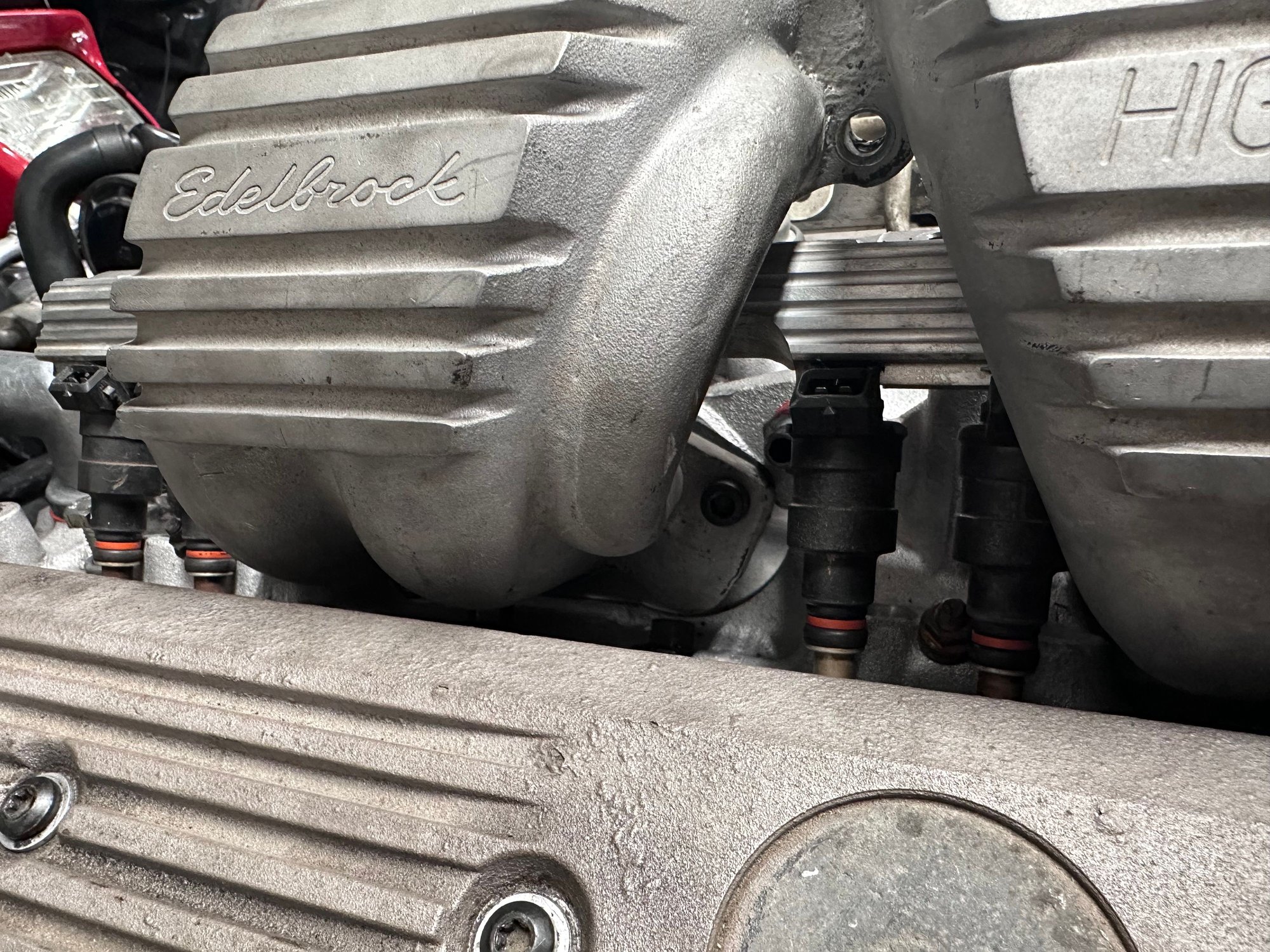 Edelbrock High-flo runner, cold-start injector - CorvetteForum ...