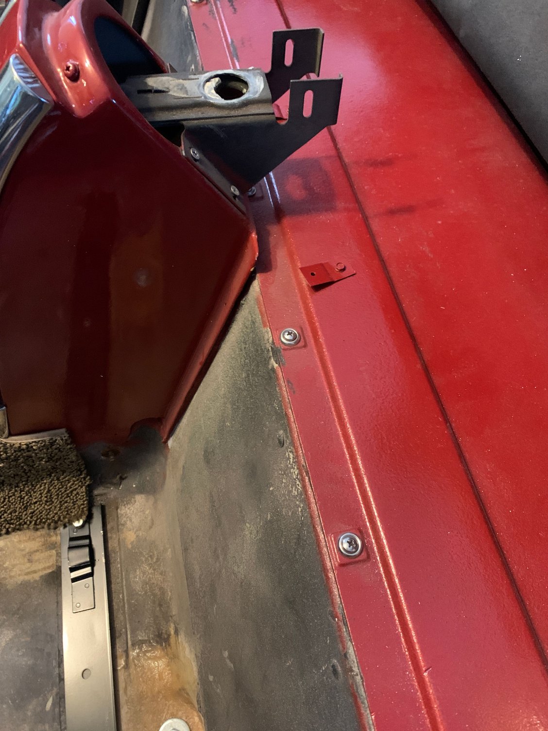 C1 Clip behind left seat - CorvetteForum - Chevrolet Corvette Forum ...