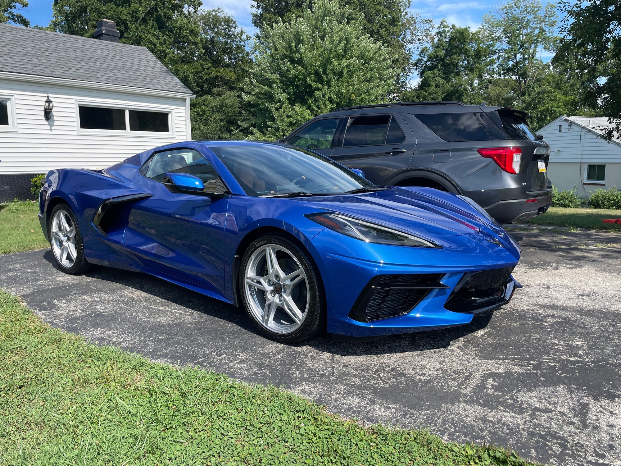 2023 2LT HTC Elkhart Blue - CorvetteForum - Chevrolet Corvette Forum ...