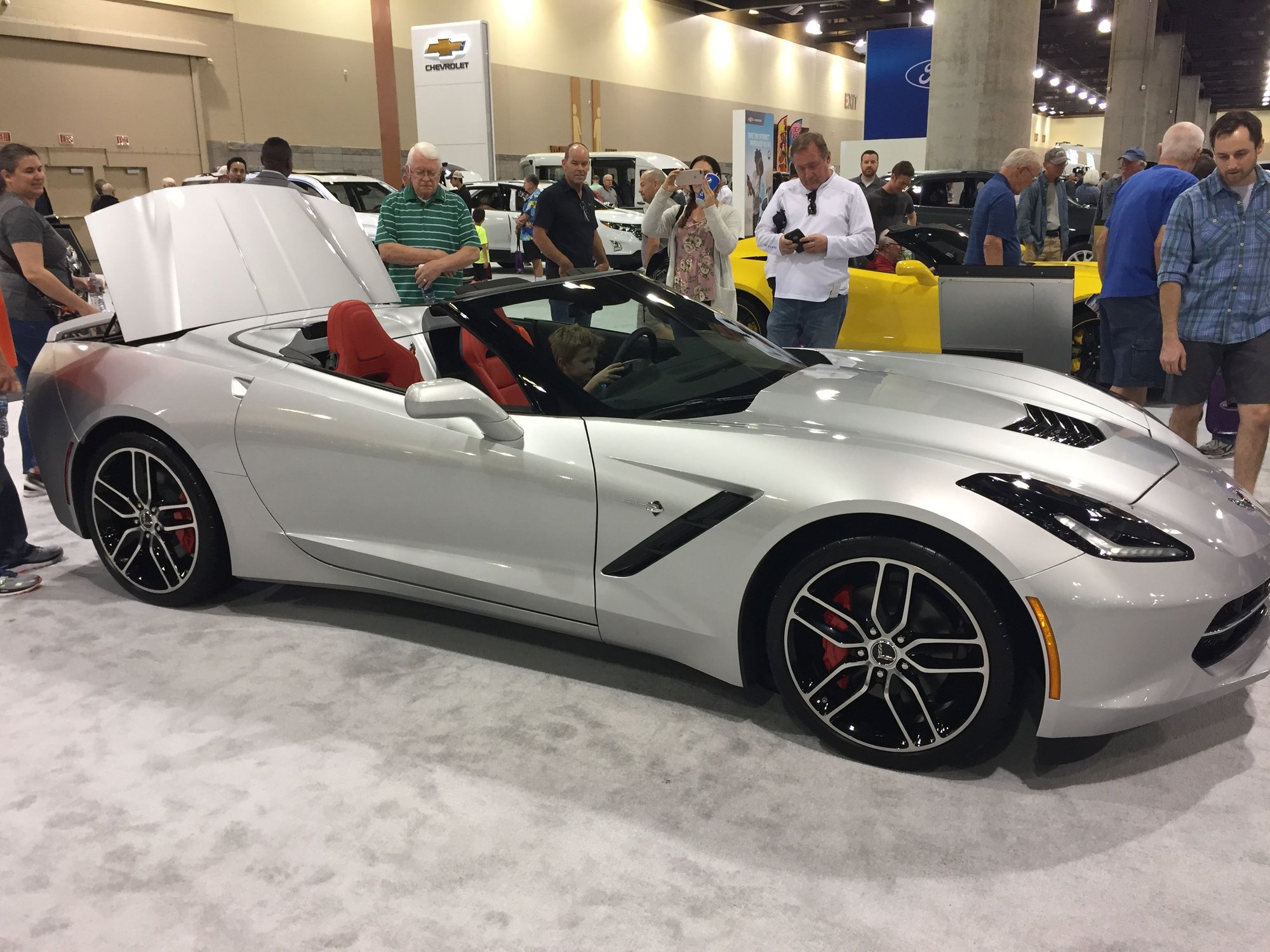 Phoenix Auto Show Today.... - CorvetteForum - Chevrolet Corvette Forum ...