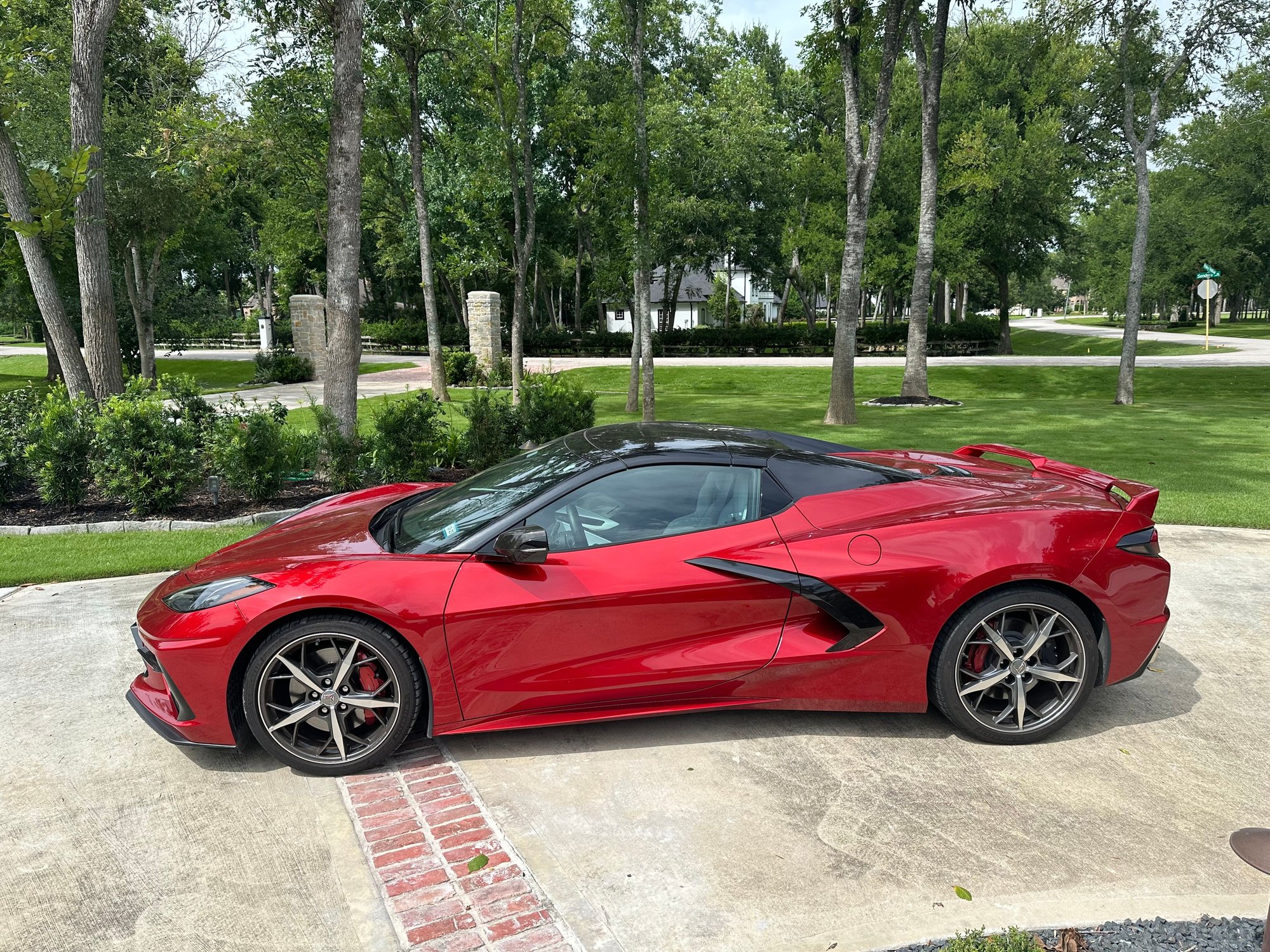 FS: 2021 Red Stingray Conv 2LT, Z51, 6460 miles, asking price: $77k ...