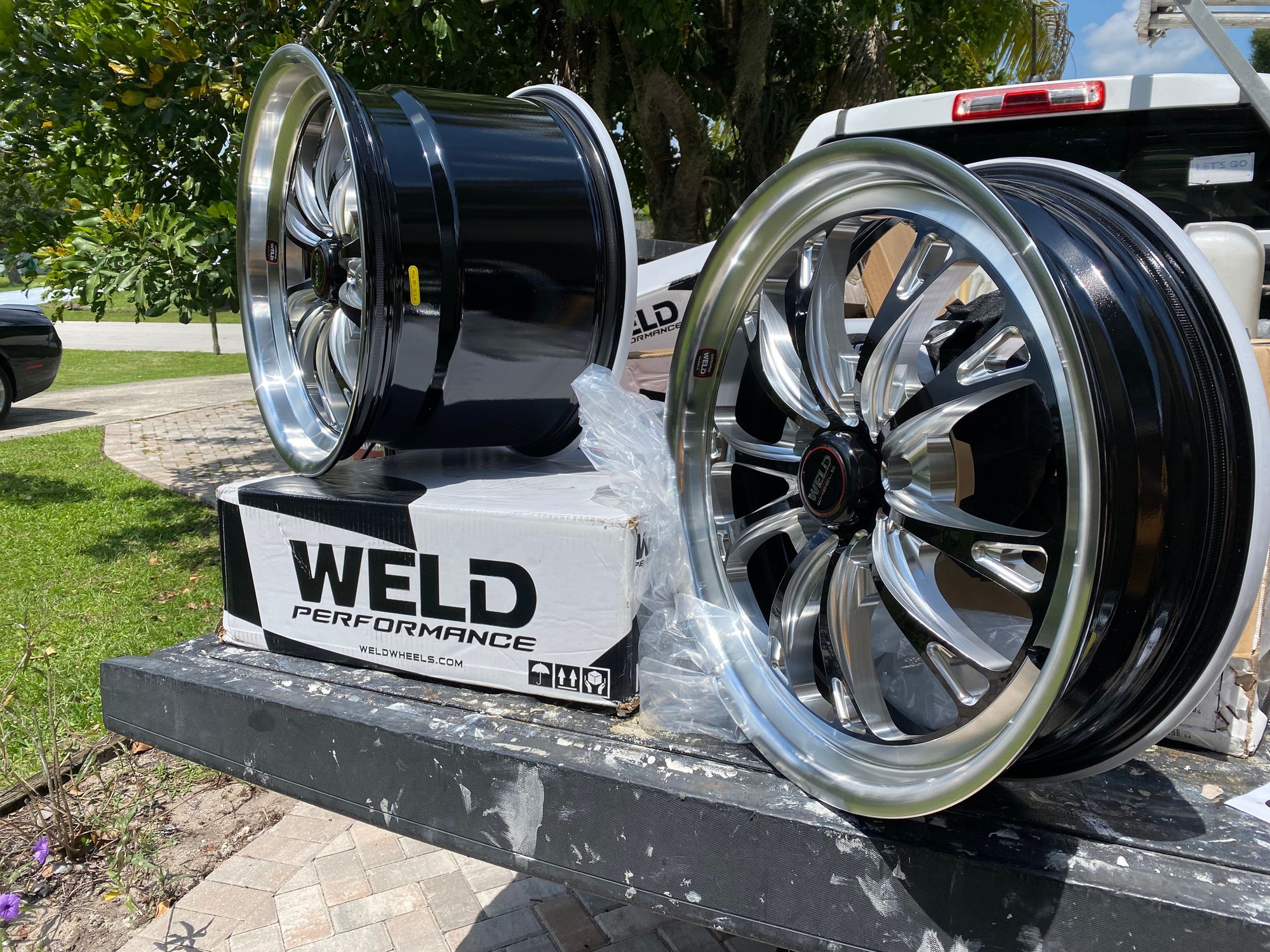 FS (For Sale) C8 Stingray 18” Weld Belmont drag pack - CorvetteForum ...