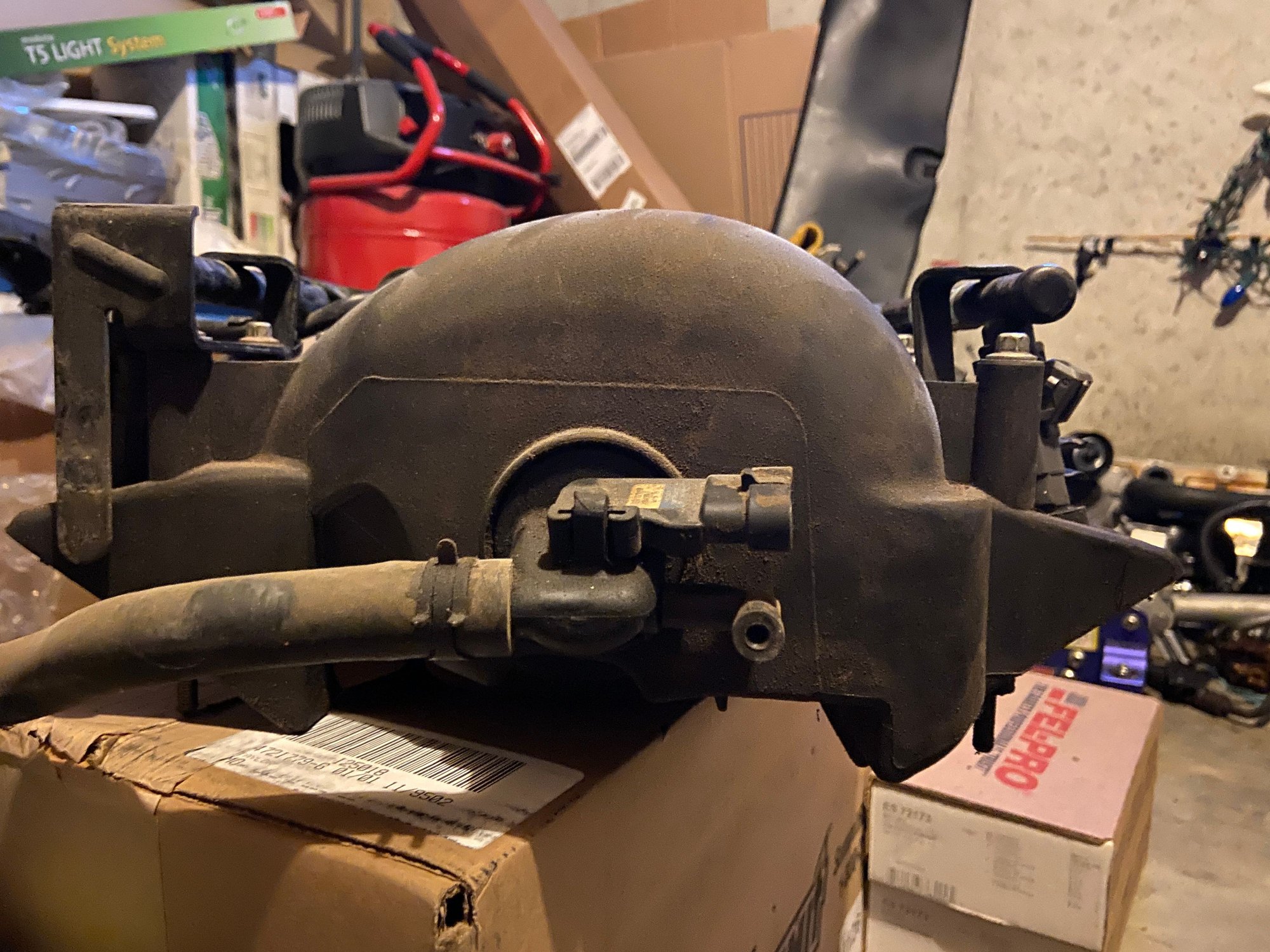 Rear vacuum lines for aftermarket intake manifold - CorvetteForum ...