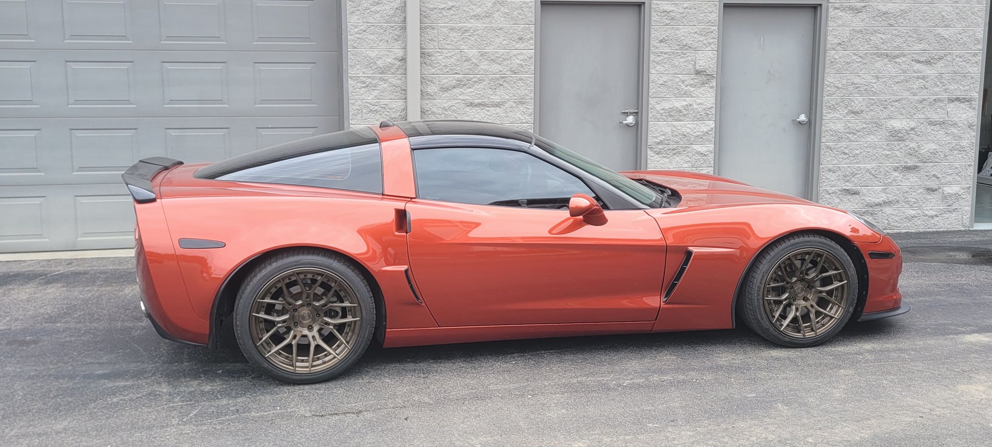 FS (For Sale) 05 Corvette with Z06 Widebody Kit - CorvetteForum ...