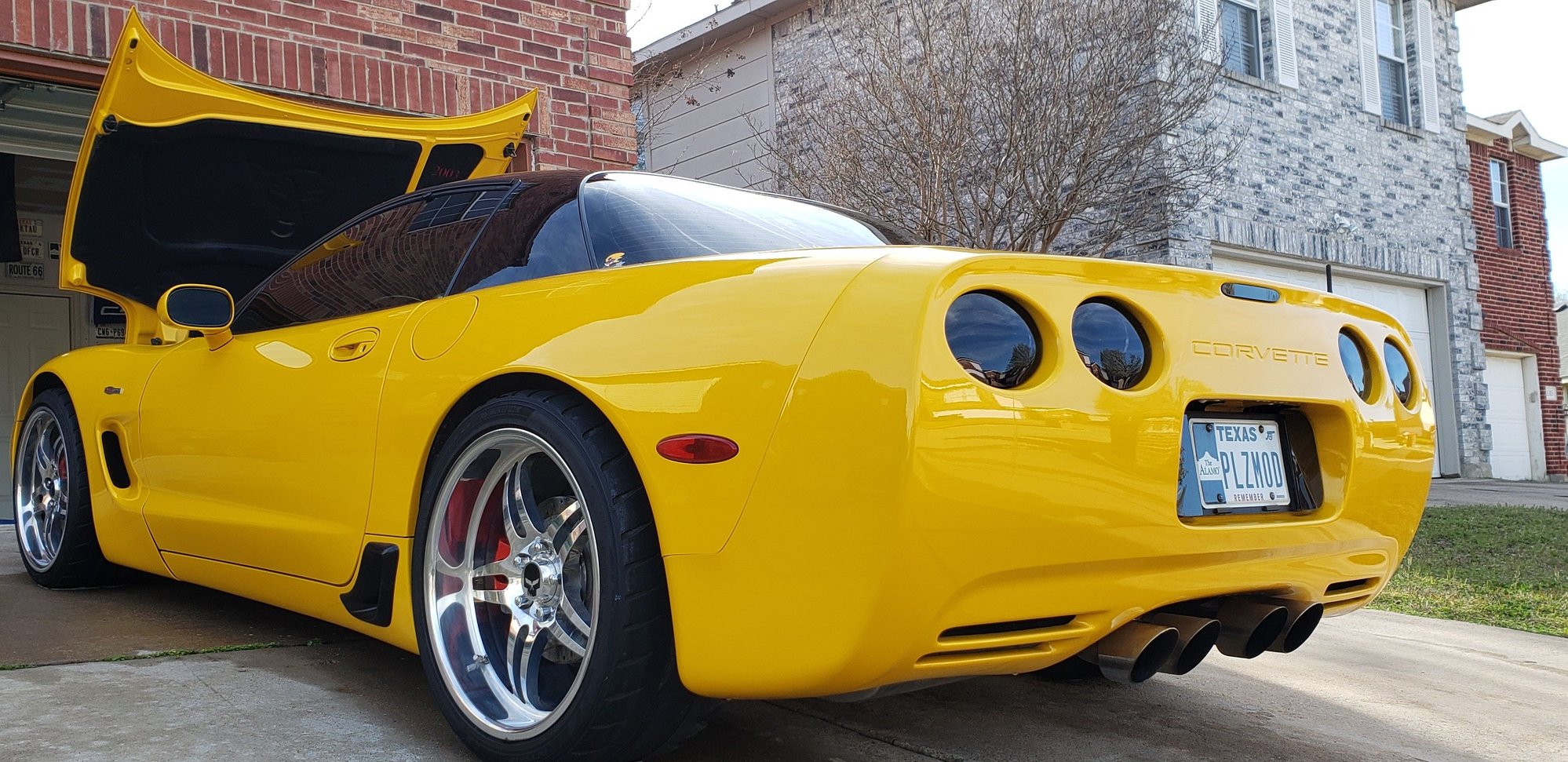 Z06 Yellow c5 with black accents - CorvetteForum - Chevrolet Corvette ...
