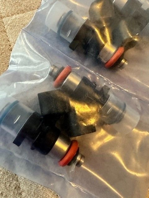 FS (For Sale) LS Fuel Injectors 1000cc FIC New Set of 8 LS3 LS7 LSA LS9 ...