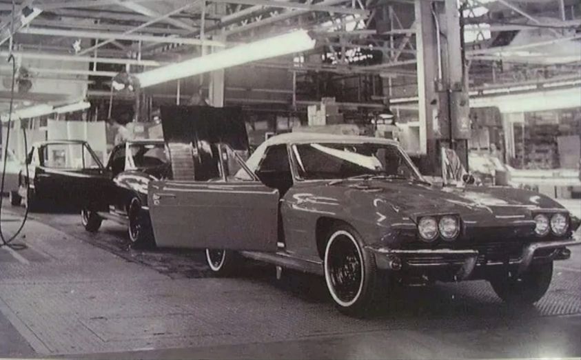 C2 1963 Corvette assembly line - CorvetteForum - Chevrolet Corvette ...