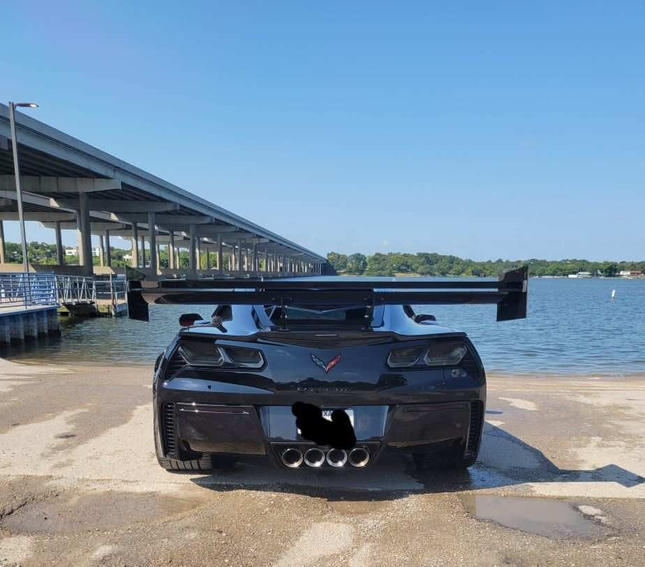 FS (For Sale) Corvette C7 Apr Gt1000 Wing And Mounting Kit ...