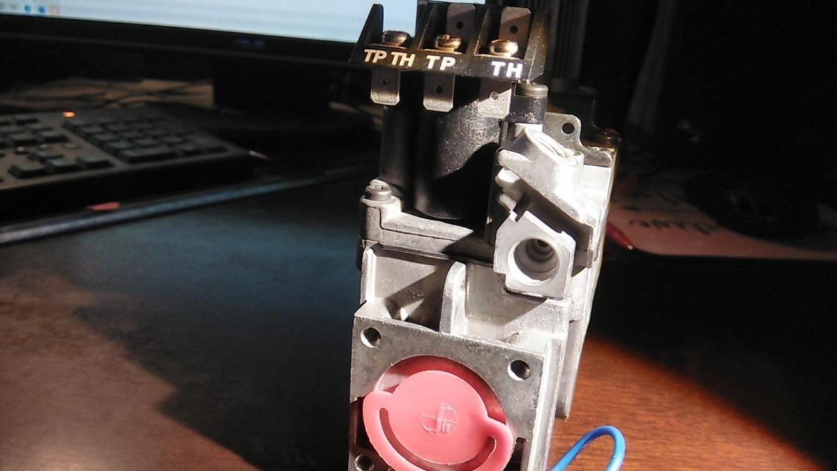 Silicone to repair fireplace gas valve leak - DoItYourself.com Community Forums