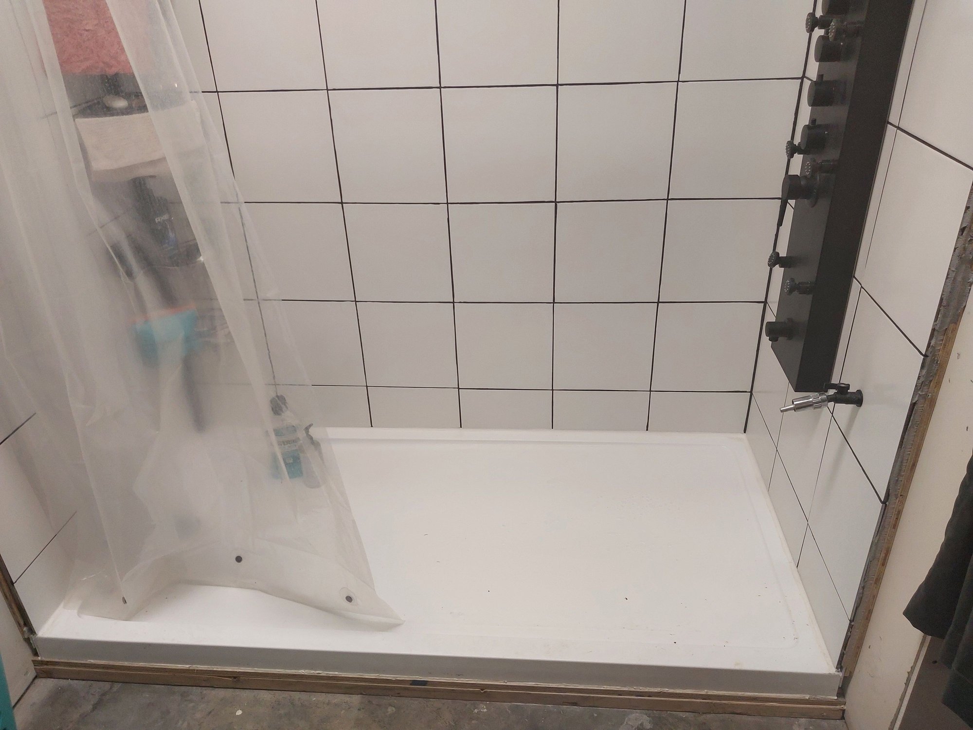 Shower threshold too narrow for door - DoItYourself.com Community Forums