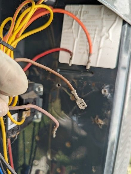 Capacitor Wire Connection - DoItYourself.com Community Forums