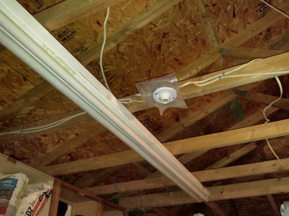 How should I insulate these lights? - DoItYourself.com Community Forums