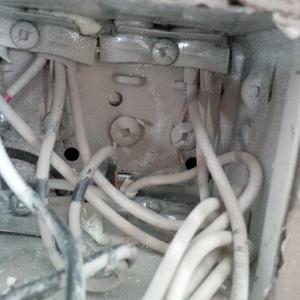 Installing Programmable Light Switch - DoItYourself.com Community Forums