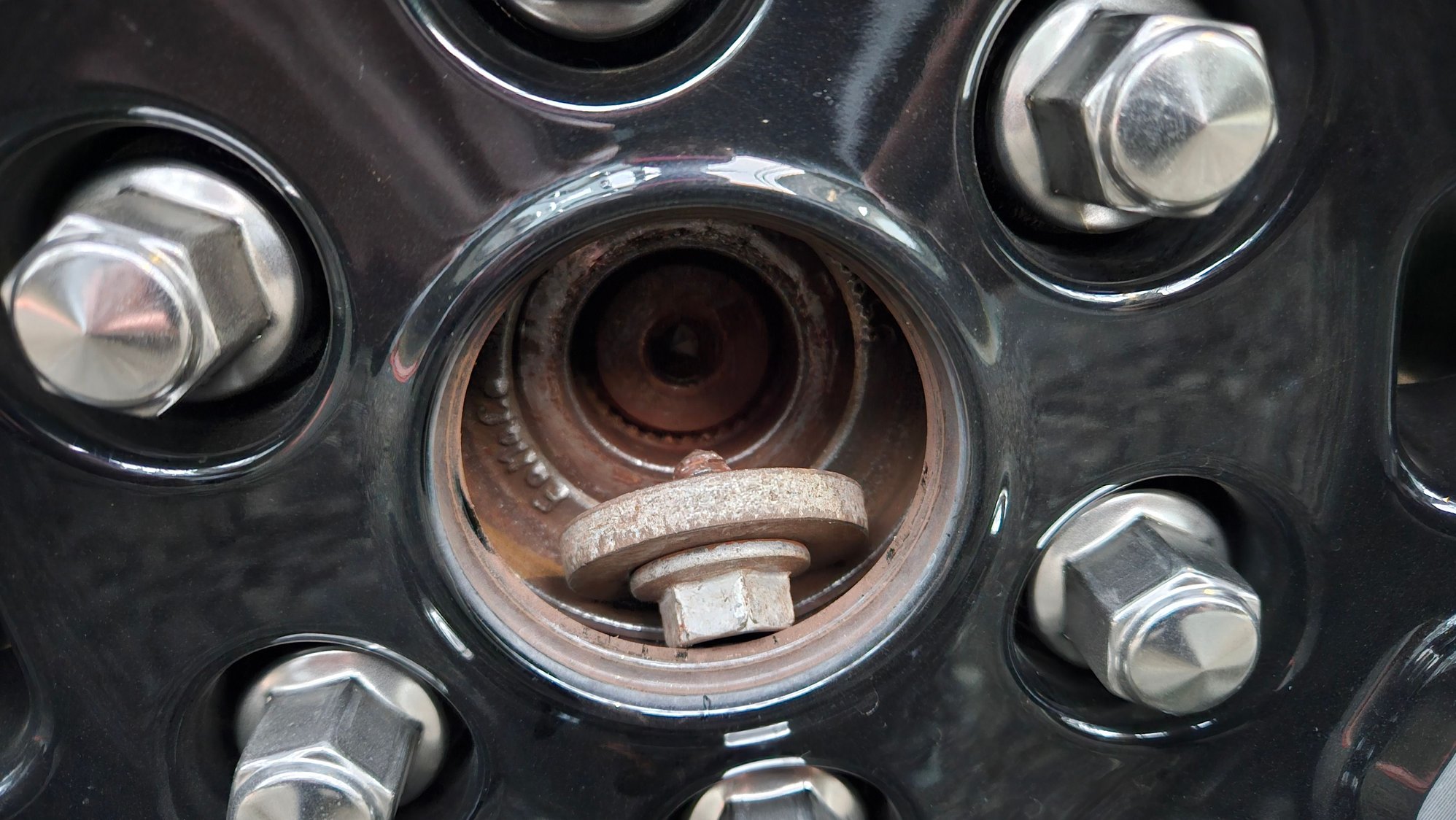 2021 Powerboost Rear Rotor/Axle Bolt Sheared - Page 142 - Ford F150 ...