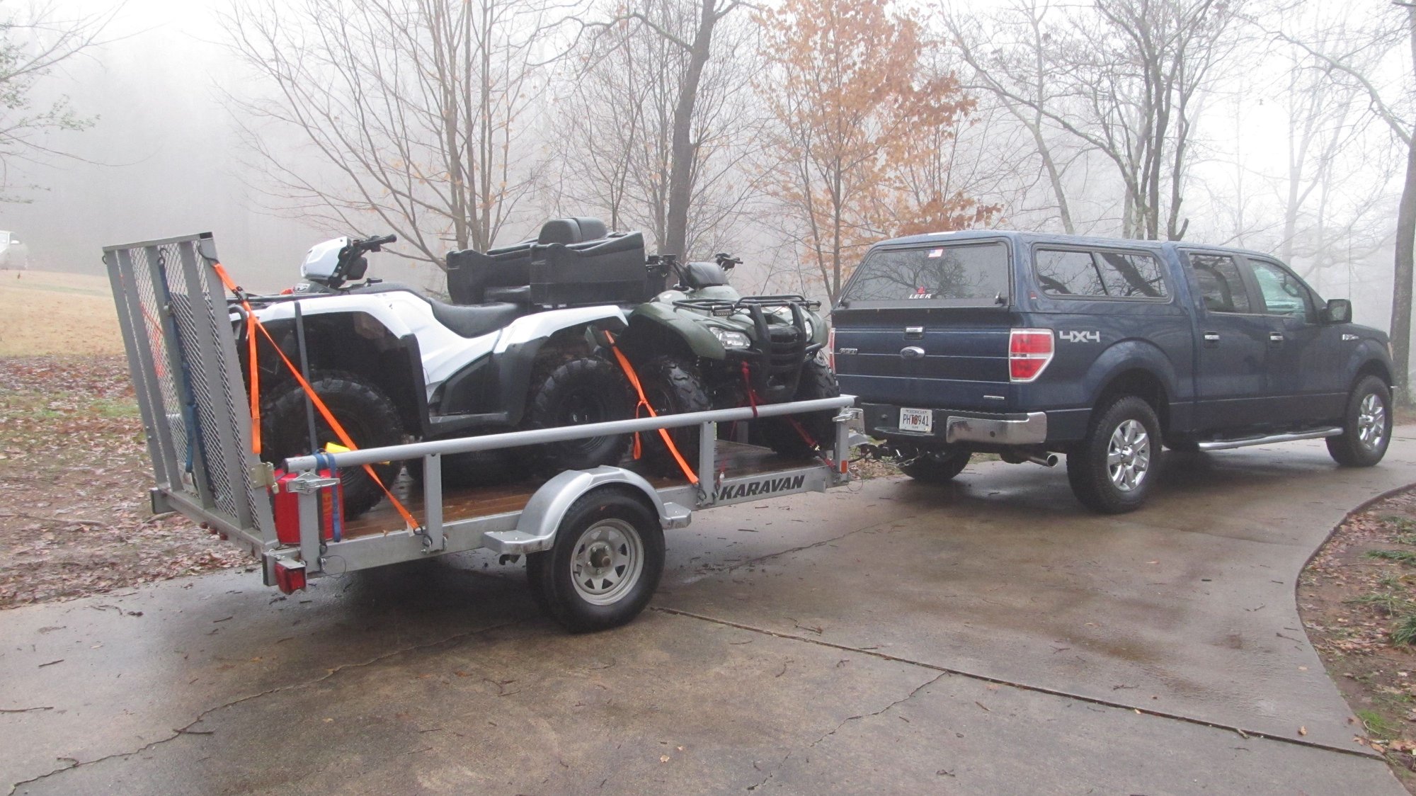 Closing tailgate with Quad/ATV in 5.5' bed using an ATV Riser - Ford ...