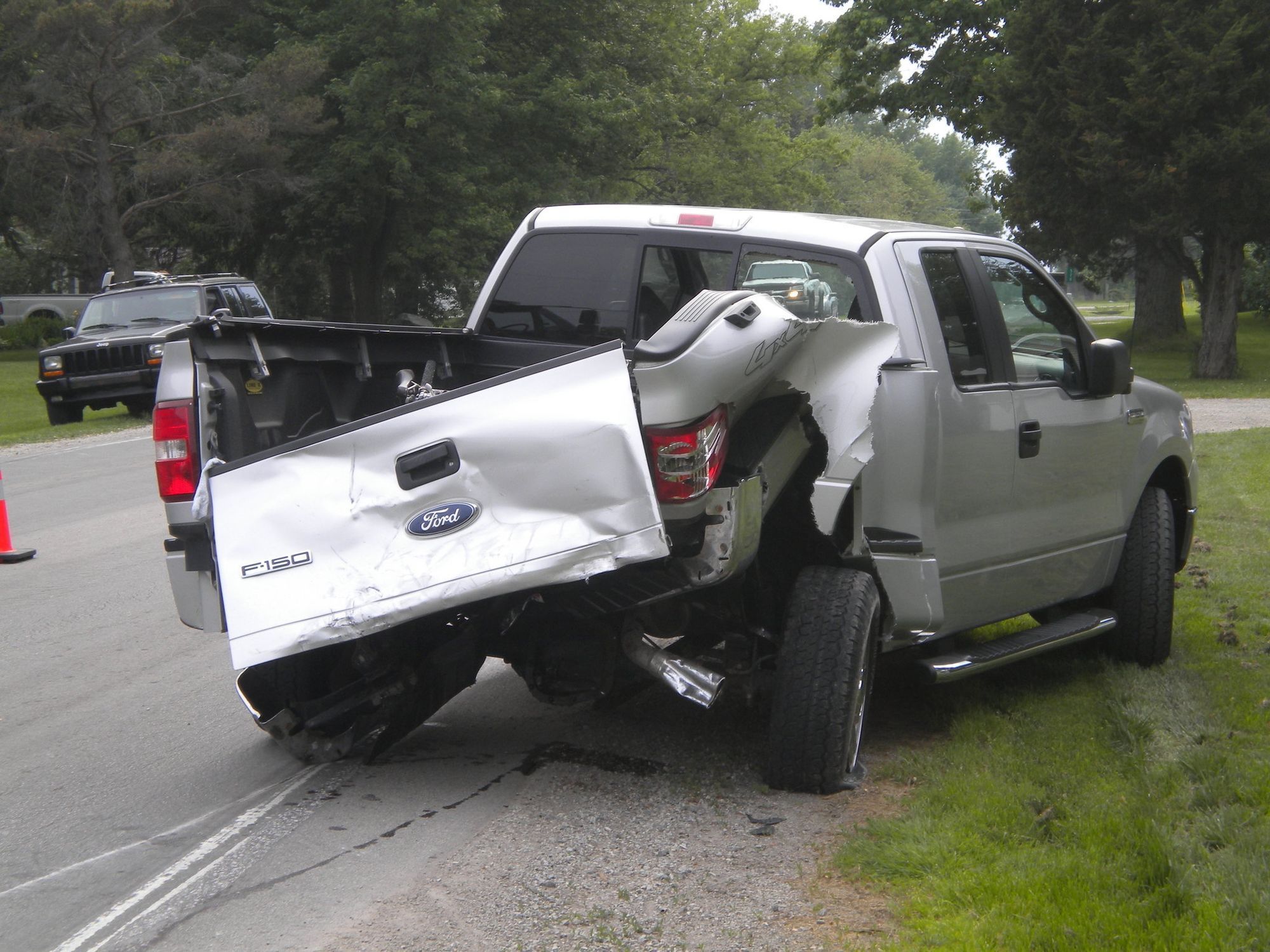 Need photo of 98 f150 with rear end damage - Ford F150 Forum ...