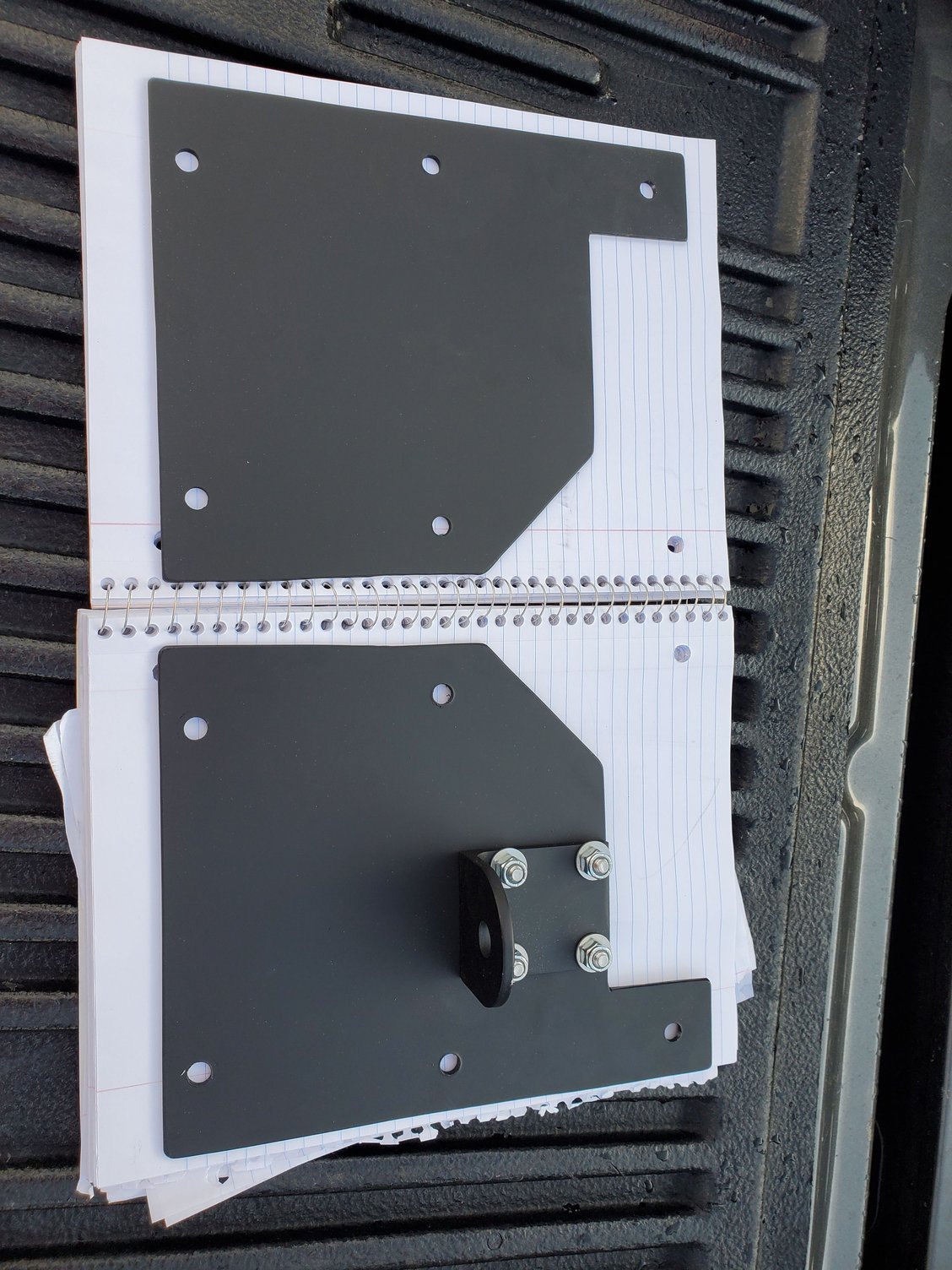 Adding Unistrut Rails and E-Track...Trashing Box Link System - Page 2 ...