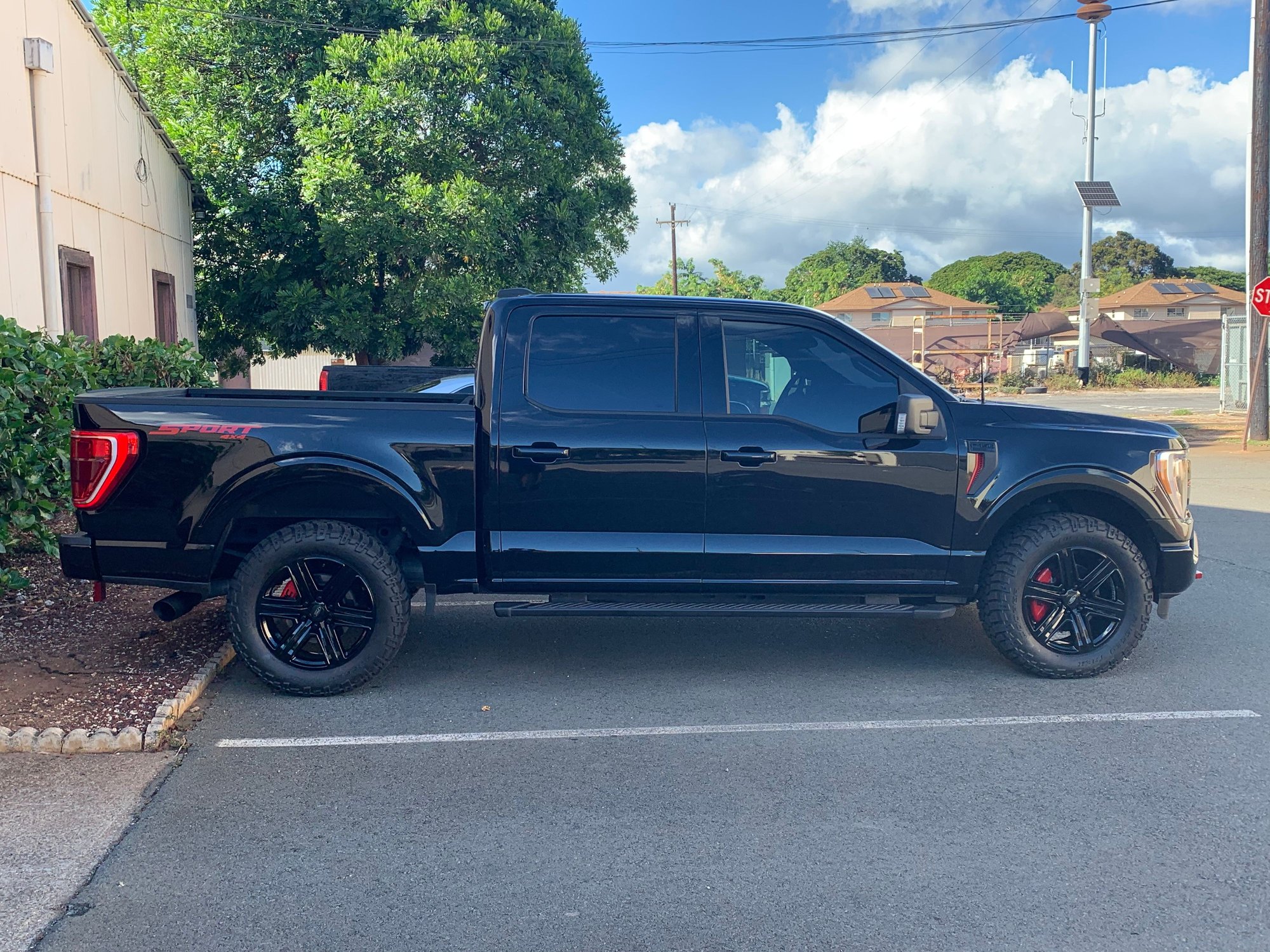 33's & 35's on stock rims pic request. - Page 2 - Ford F150 Forum ...