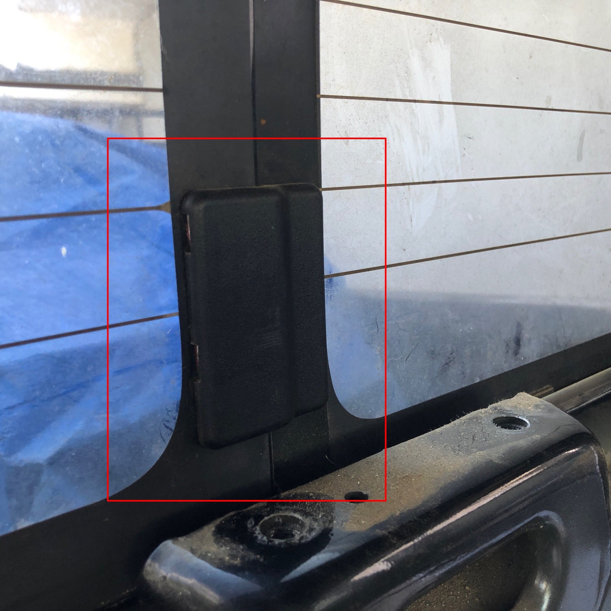 2014 Rear Defrost Sliding Window Cover/Cap. - Ford F150 Forum ...