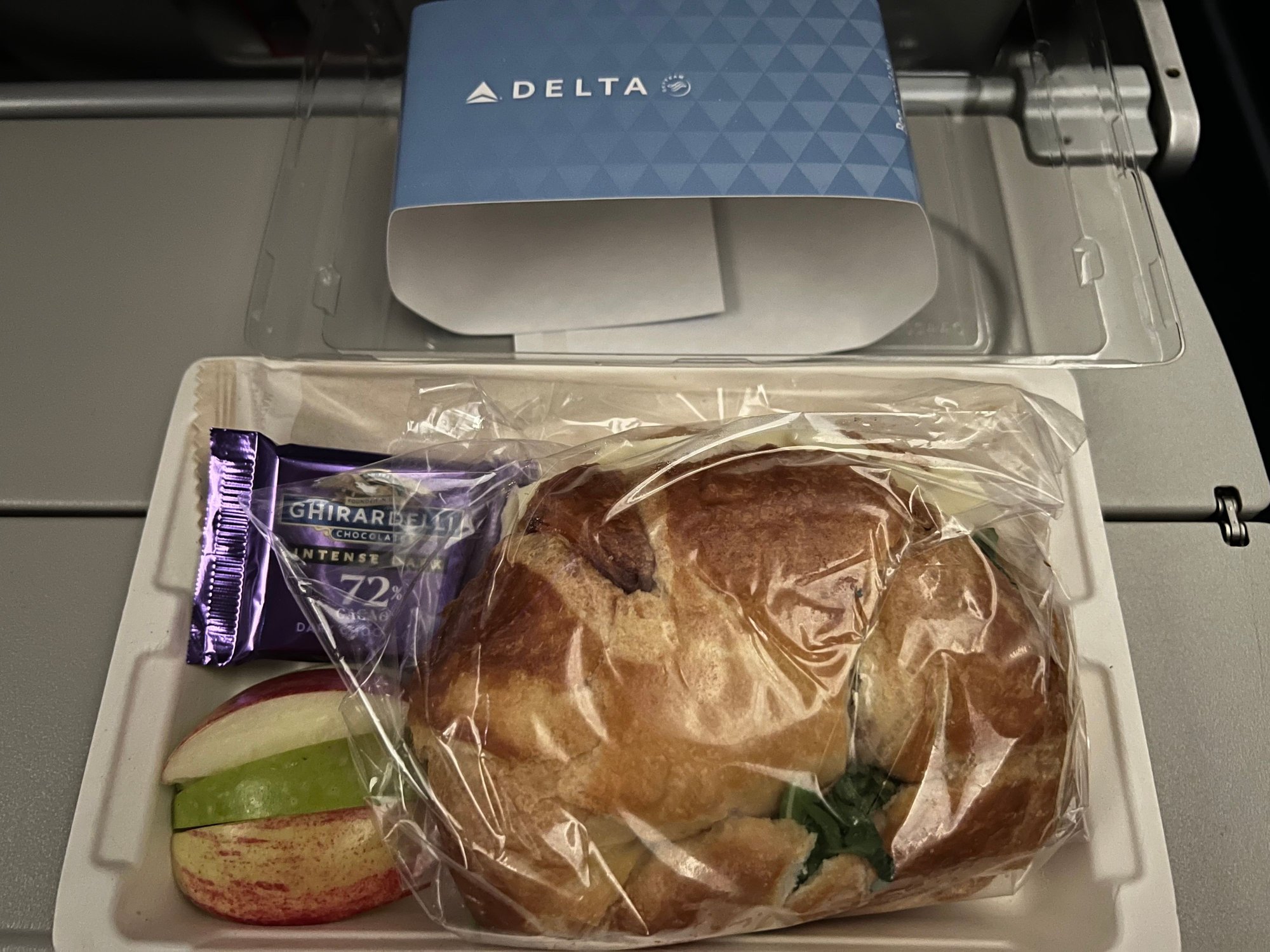 Delta In-Flight Meal/Food Service: The Definitive Thread — 2025 Edition - Page 77 - FlyerTalk Forums