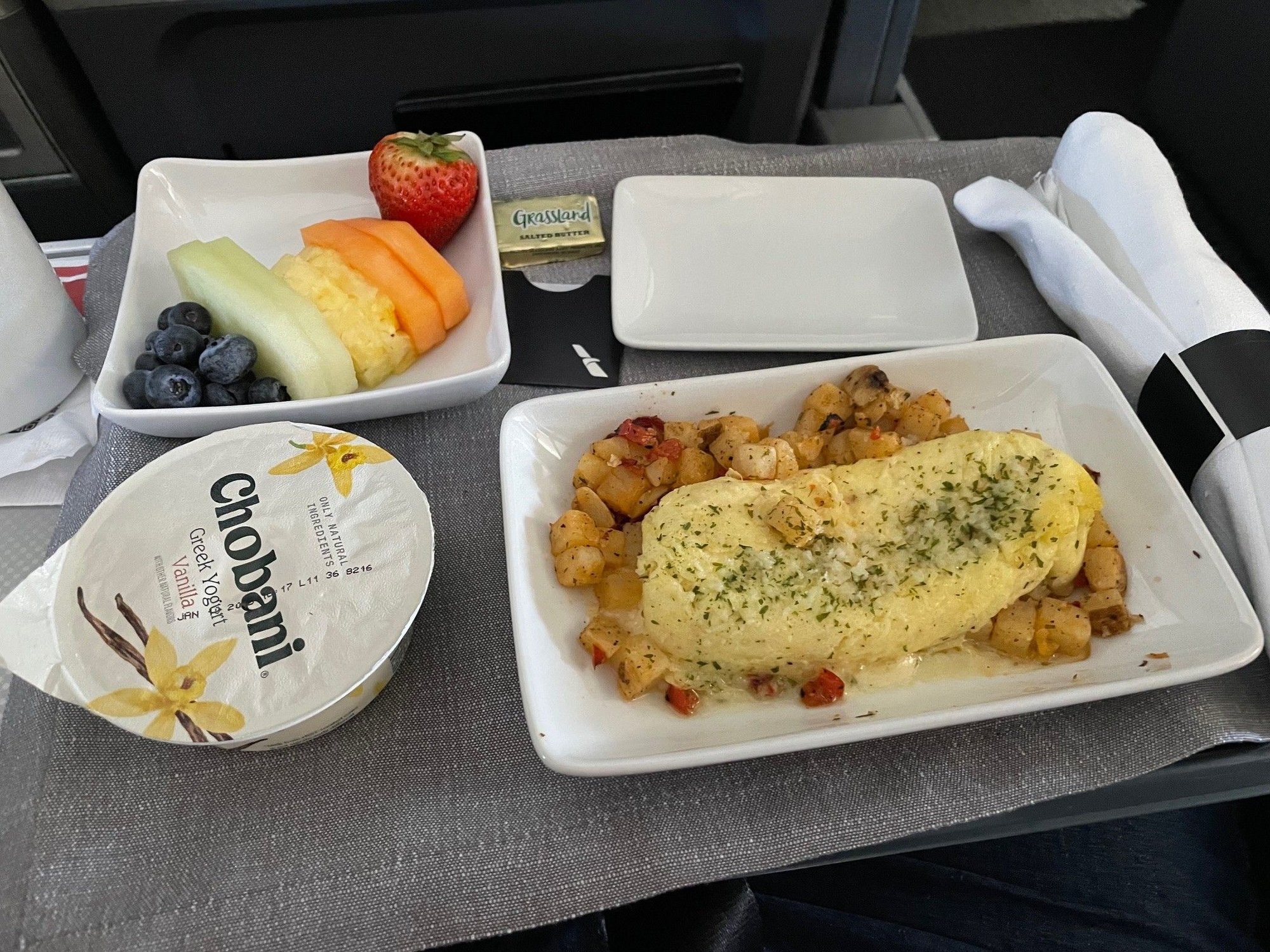 2025 AA Domestic Meal / Meals - menu / photos / etc. (master thread ...