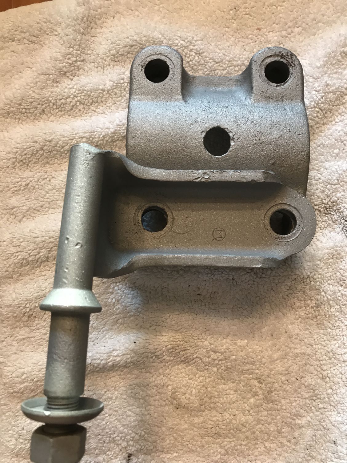 Need rear spring & shock mounts - Ford Truck Enthusiasts Forums