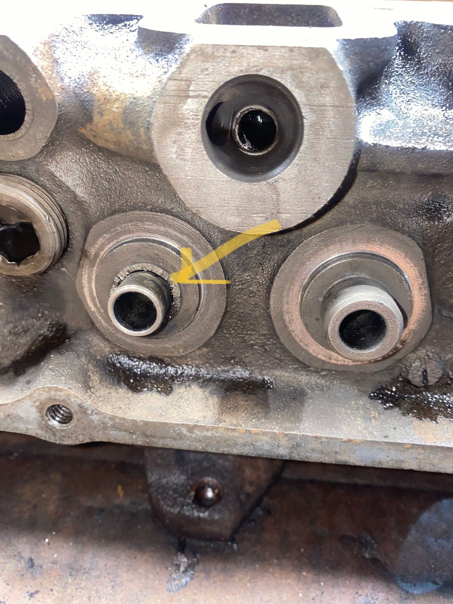 390 FE valve guide retainer ?? - Ford Truck Enthusiasts Forums