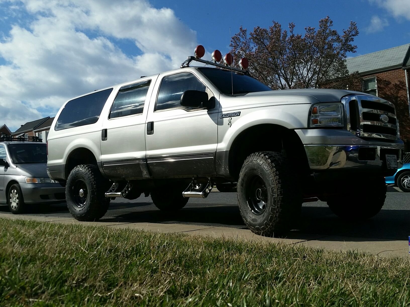 Excursion Body Lift? - Page 2 - Ford Truck Enthusiasts Forums