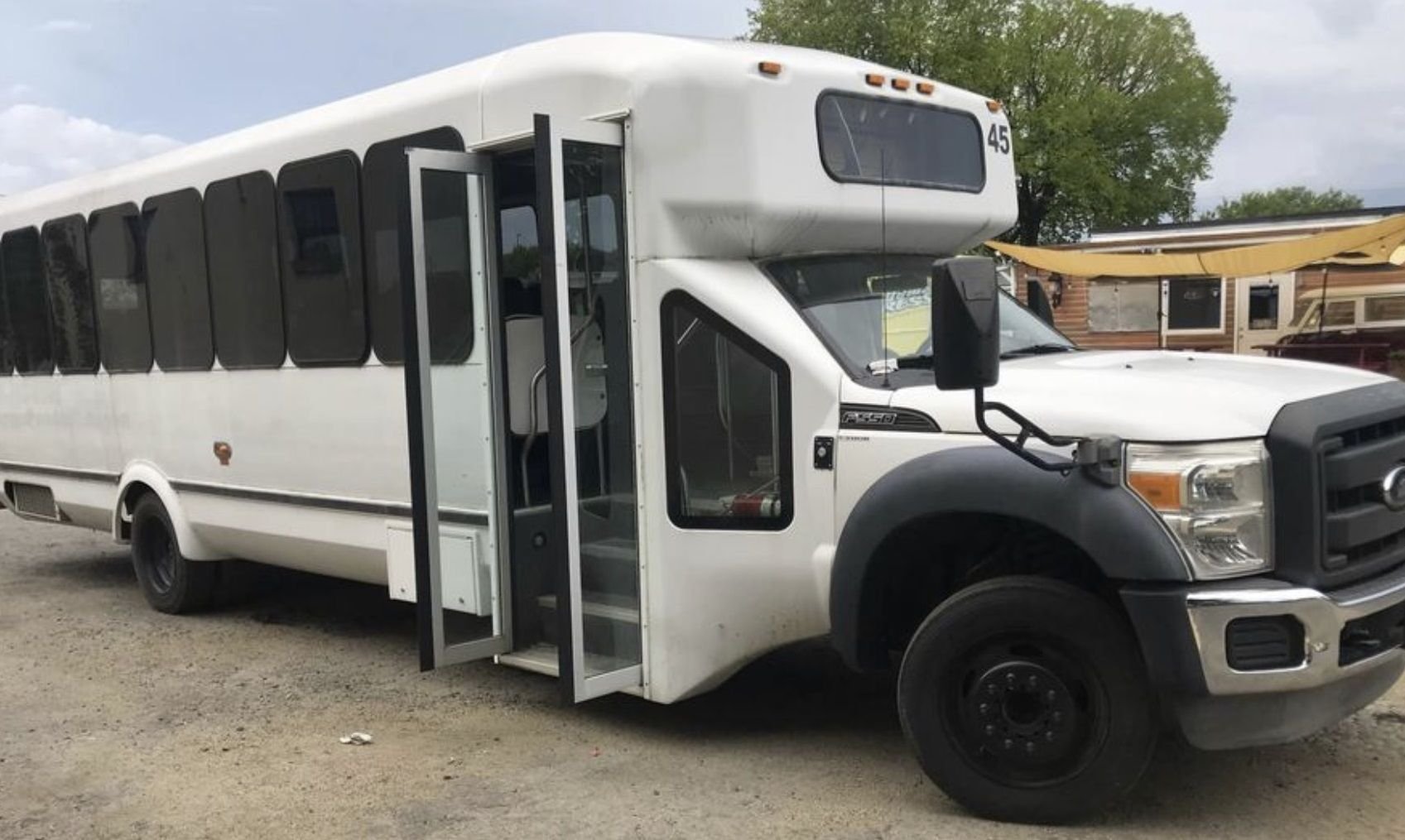 2012 F550 Super Duty shuttle bus questions - Ford Truck Enthusiasts Forums