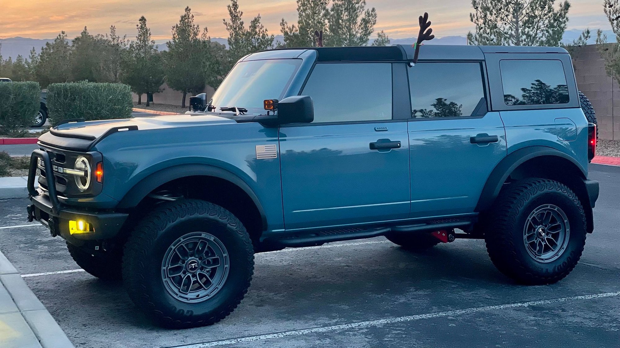 Heavily Modified Bronco Takes Advantage of Booming Market - Ford Truck ...