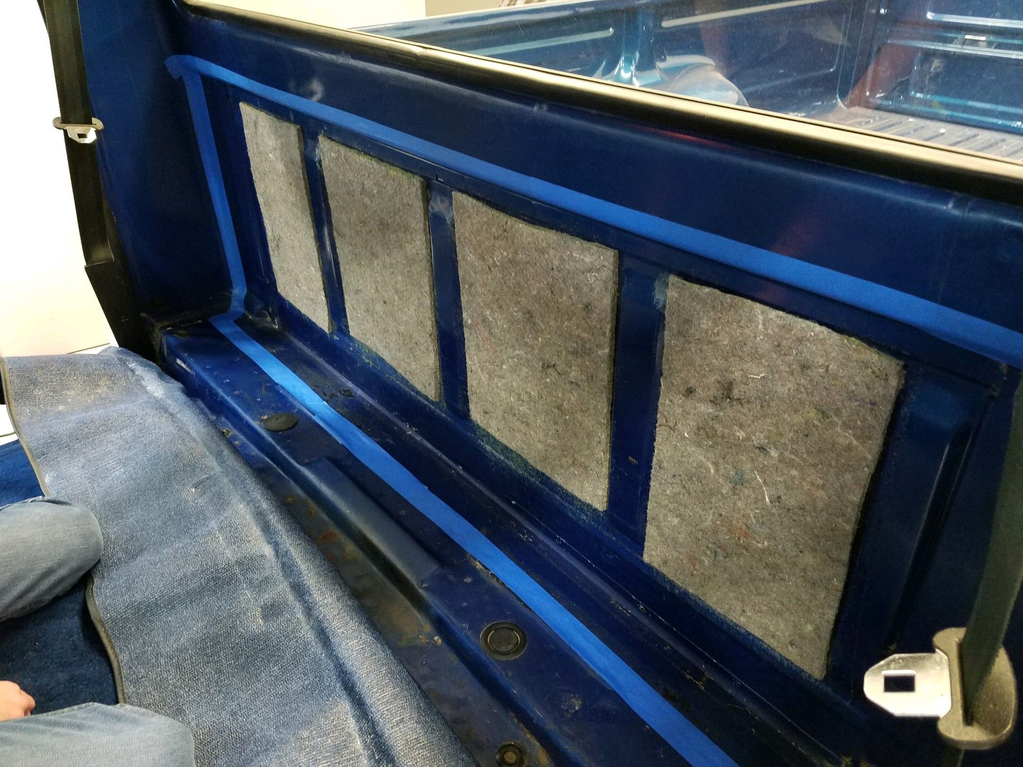 Cab rear wall carpet and edge trim question - Ford Truck Enthusiasts Forums