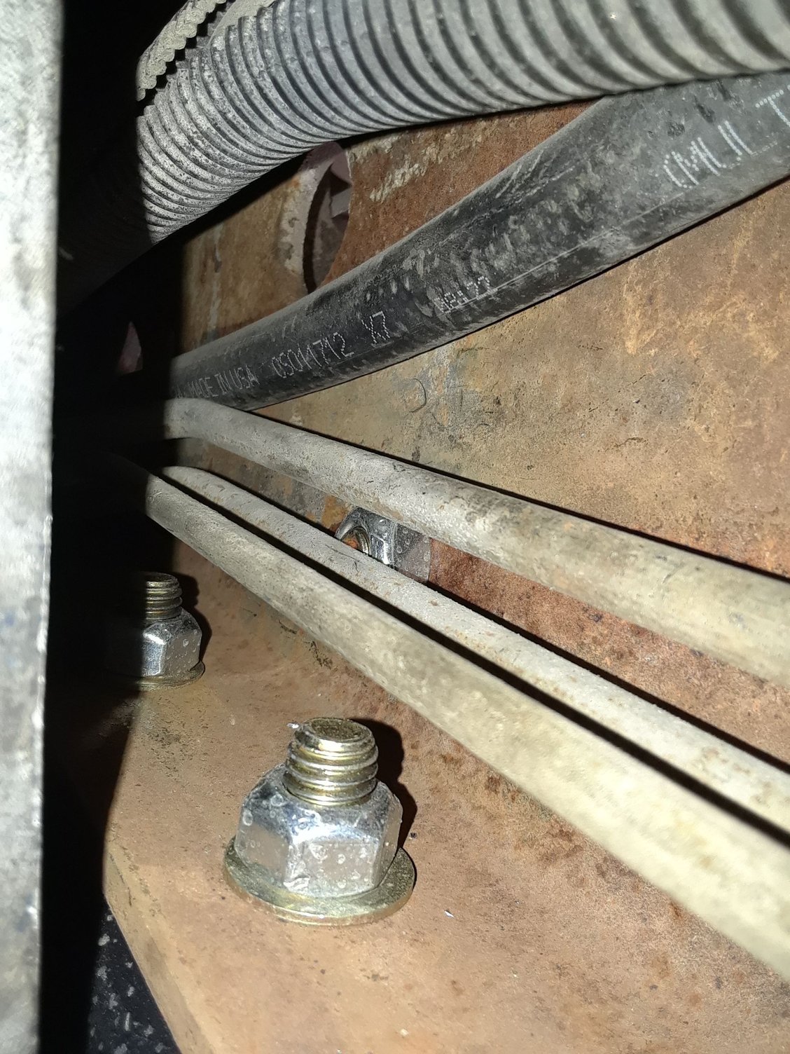 Pro Comp Traction bar install - Ford Truck Enthusiasts Forums