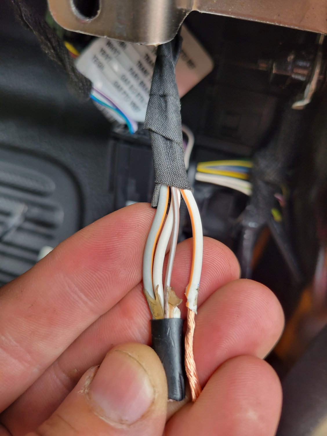 Pass through wires - Ford Truck Enthusiasts Forums