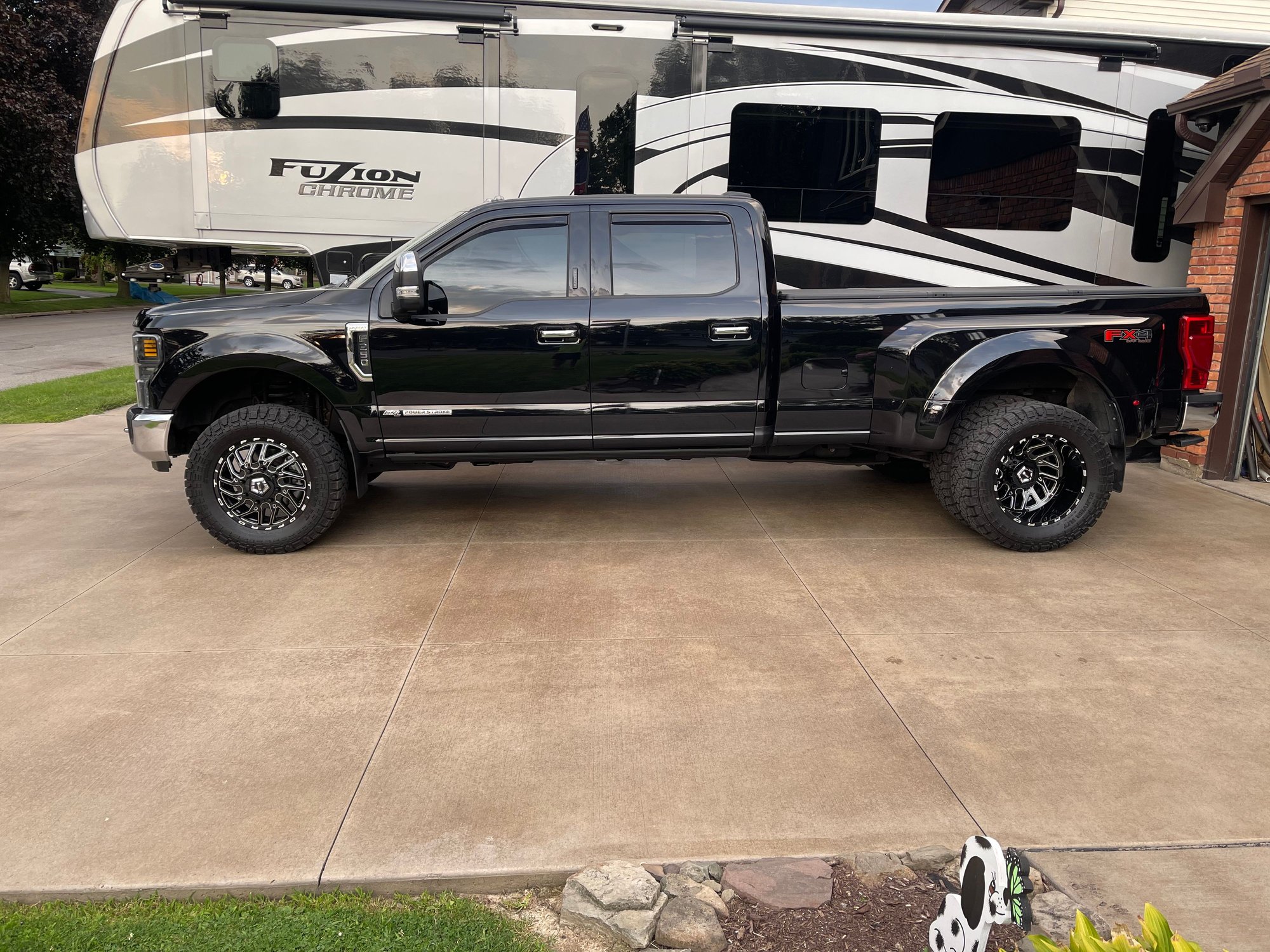 Dually Wheels - Ford Truck Enthusiasts Forums