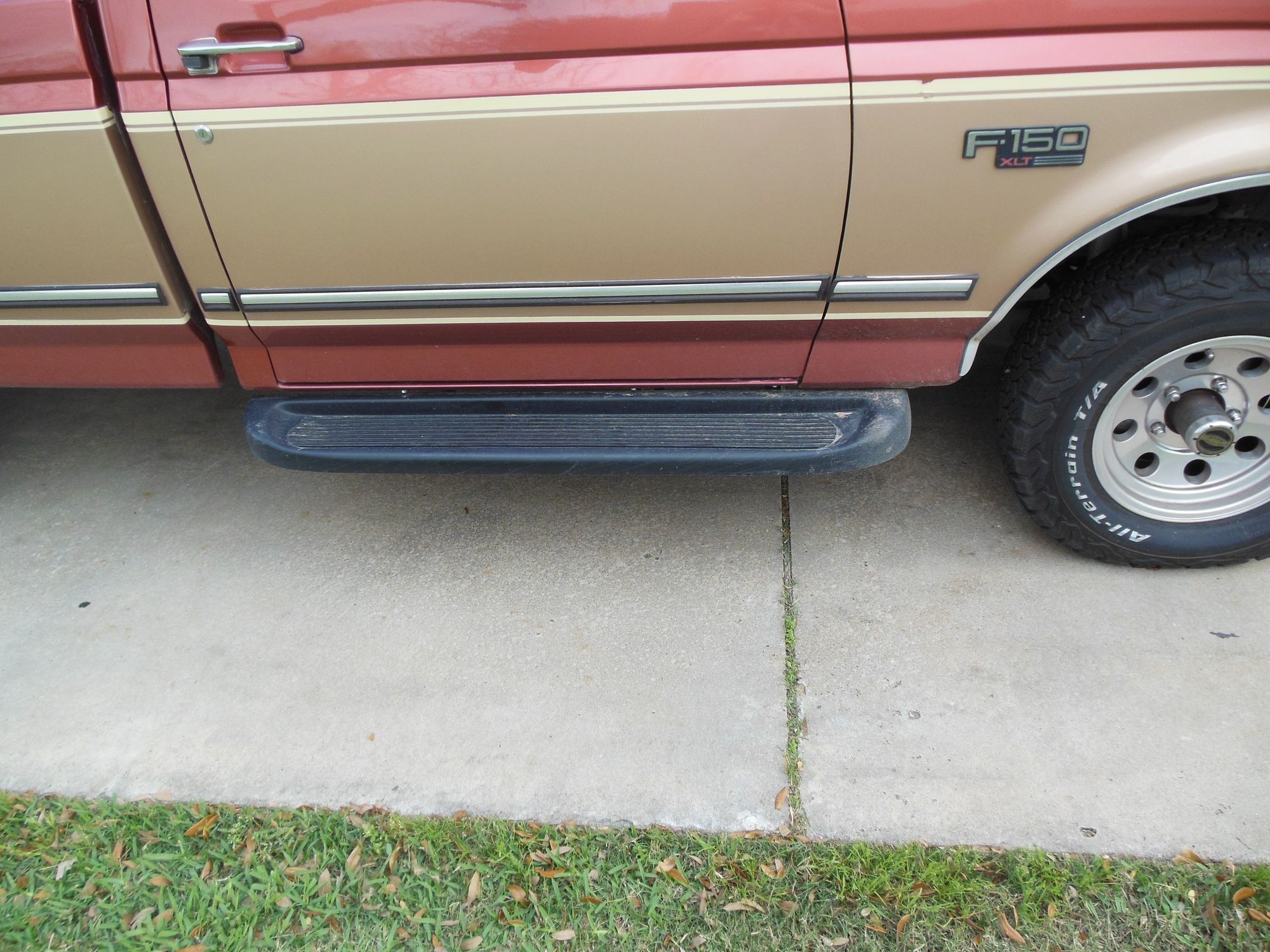 Lets see pics of your OBS regular cab side steps - Ford Truck ...