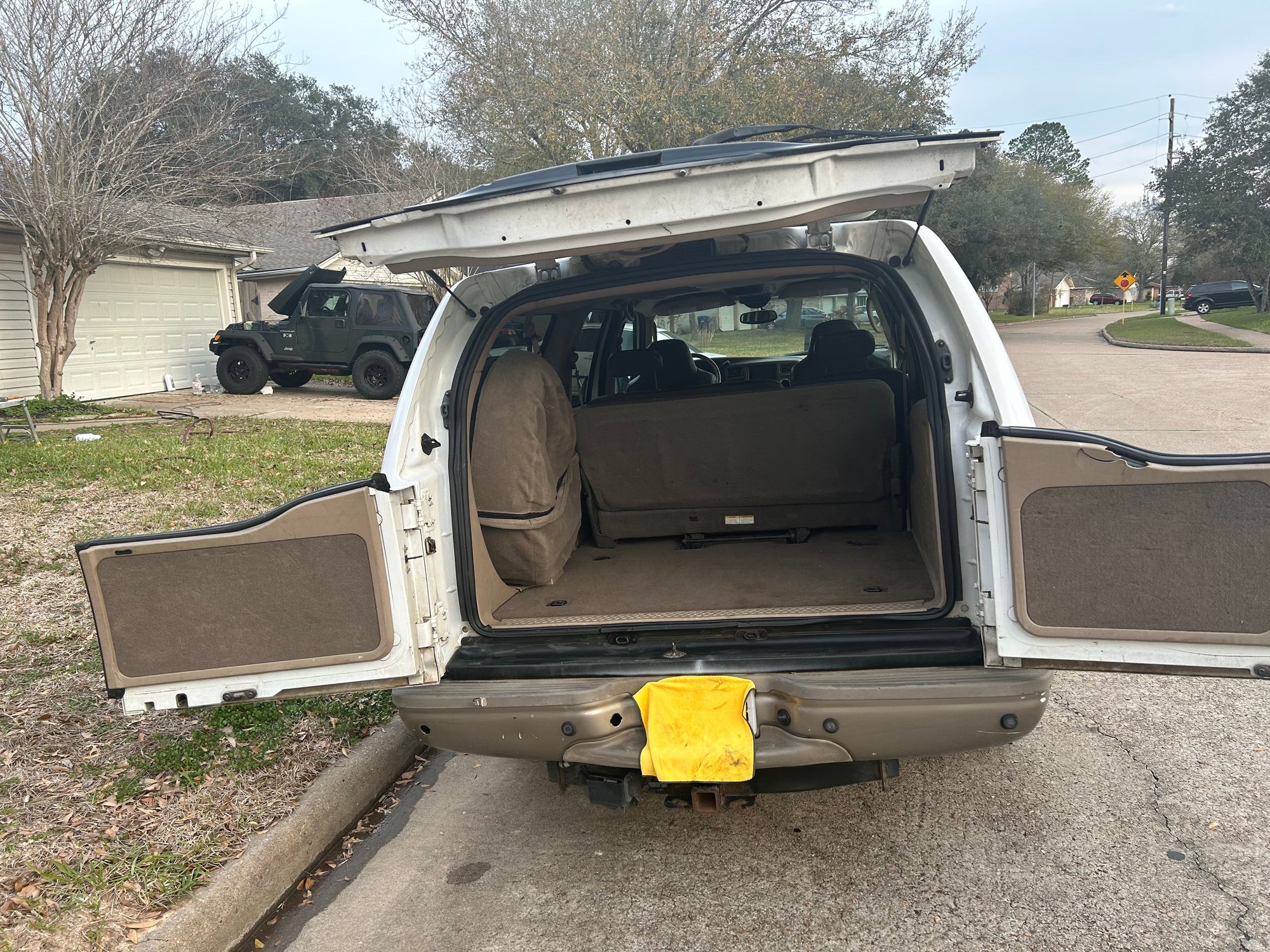 2004 1 Owner 2WD Ford Excursion - Ford Truck Enthusiasts Forums