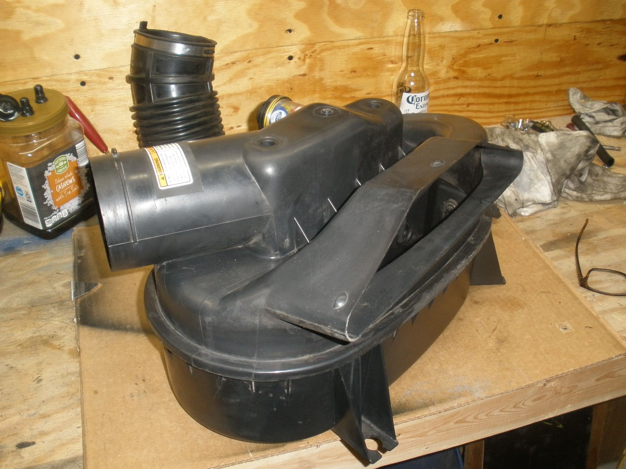 7.3 Stock air filter housing stud source - Ford Truck Enthusiasts Forums