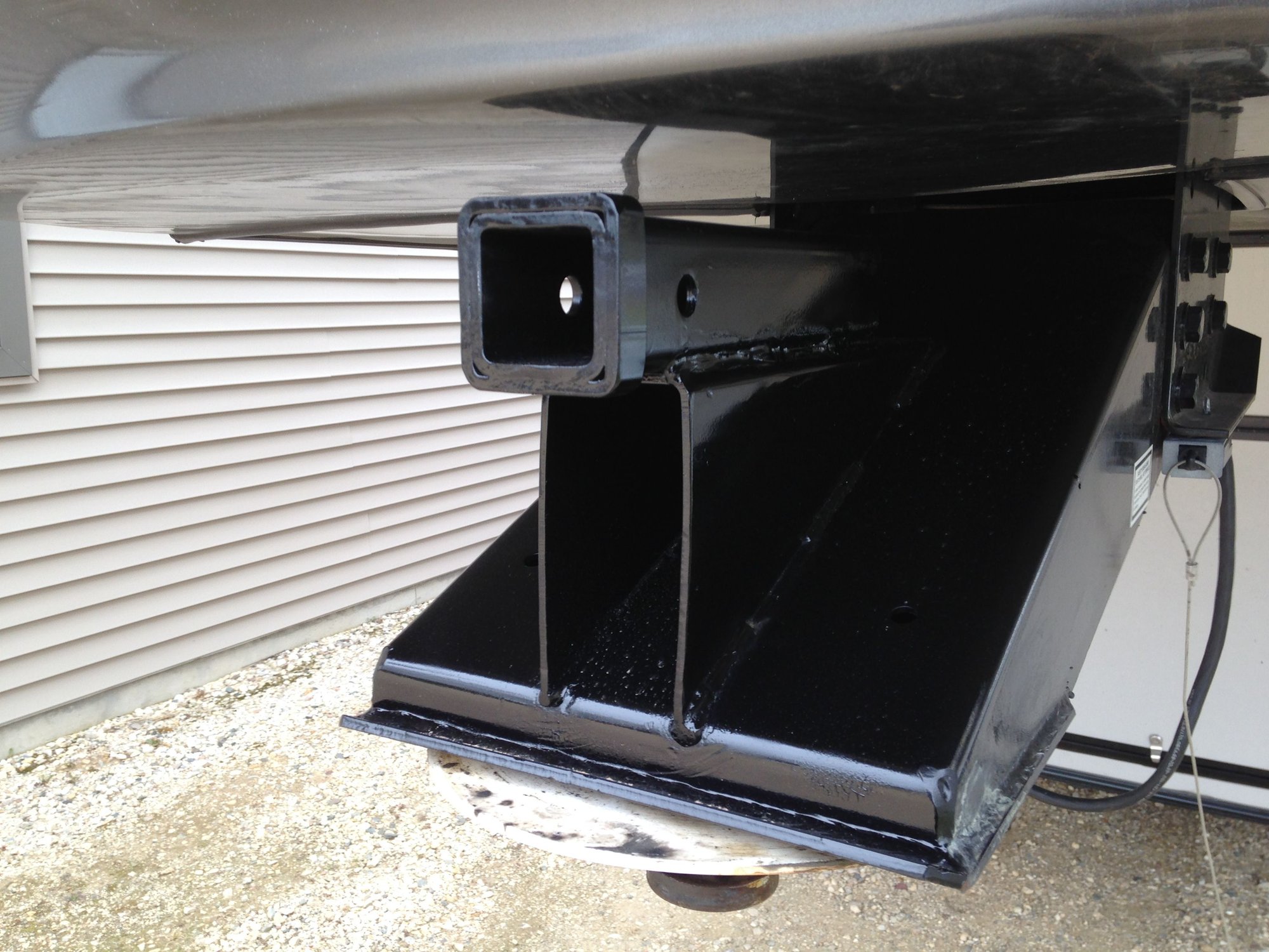 Bike rack fail, back of 5th wheel - Ford Truck Enthusiasts Forums