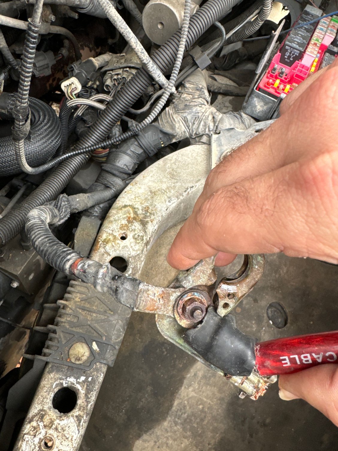 Driver side battery cables - Ford Truck Enthusiasts Forums