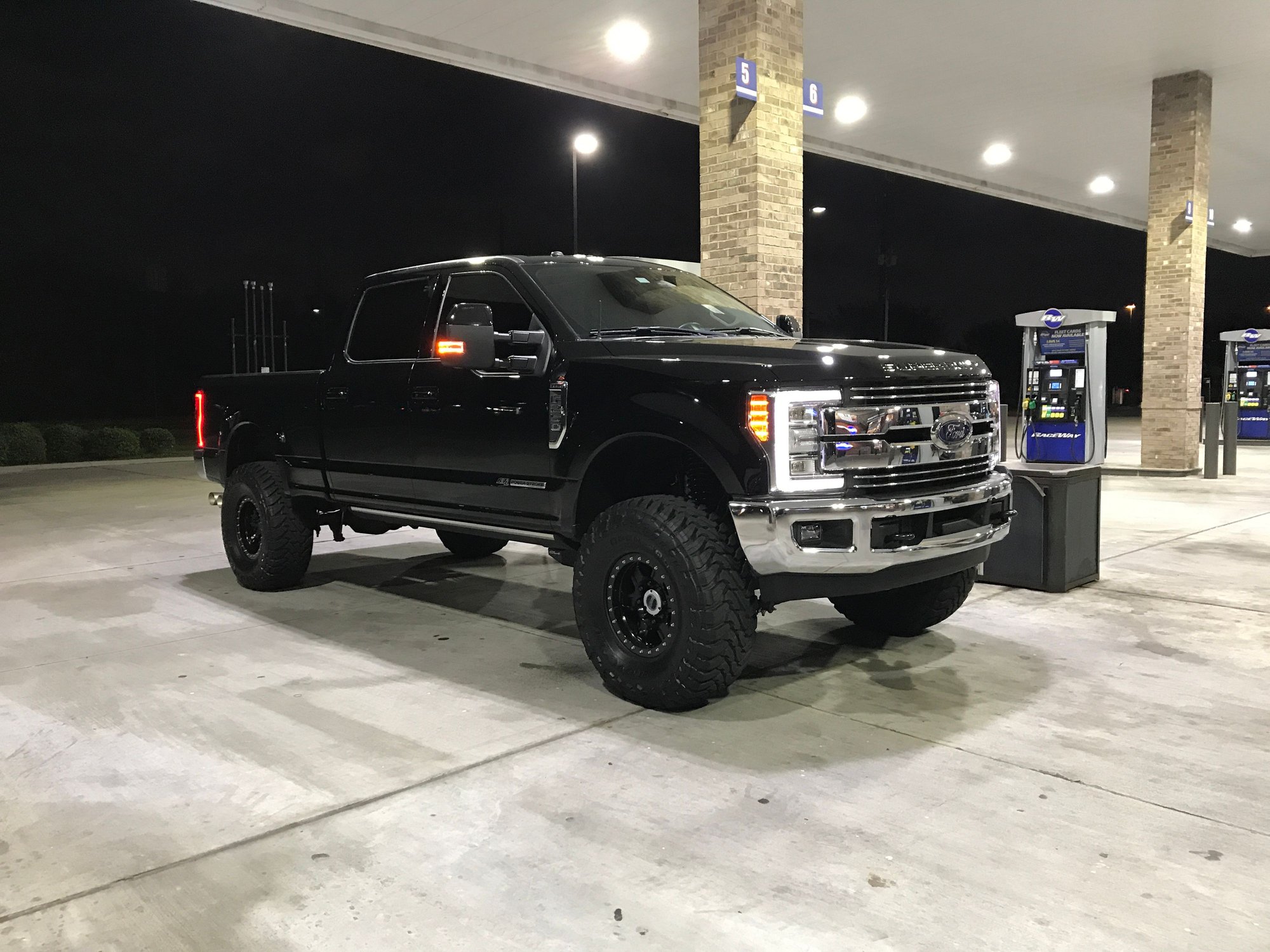 My F250 w/ a 4.5" Carli and new 17" forged wheels - Ford Truck ...