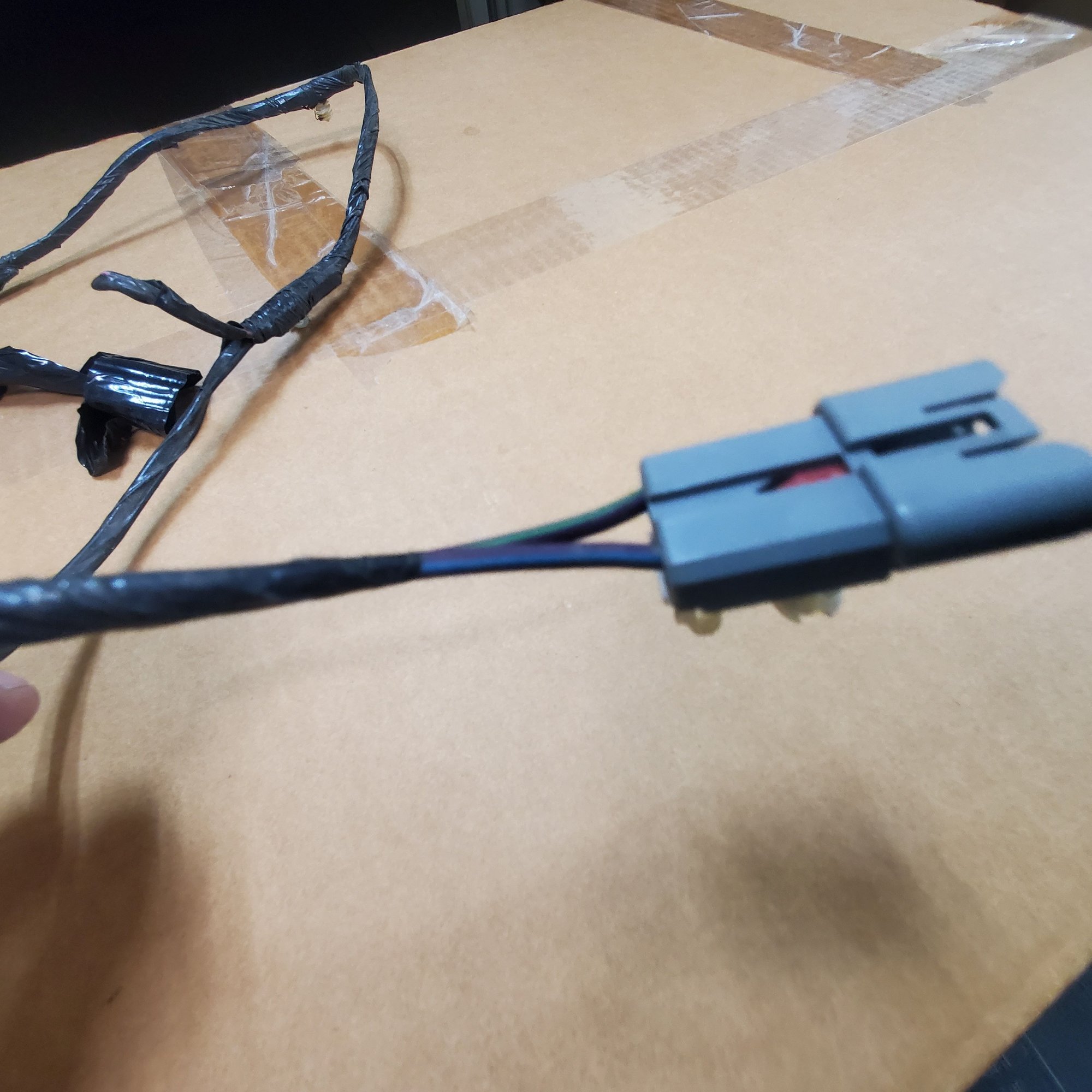 03 F250 SD CC 7.3 Wiring Diagram for power sliding rear window to dash ...