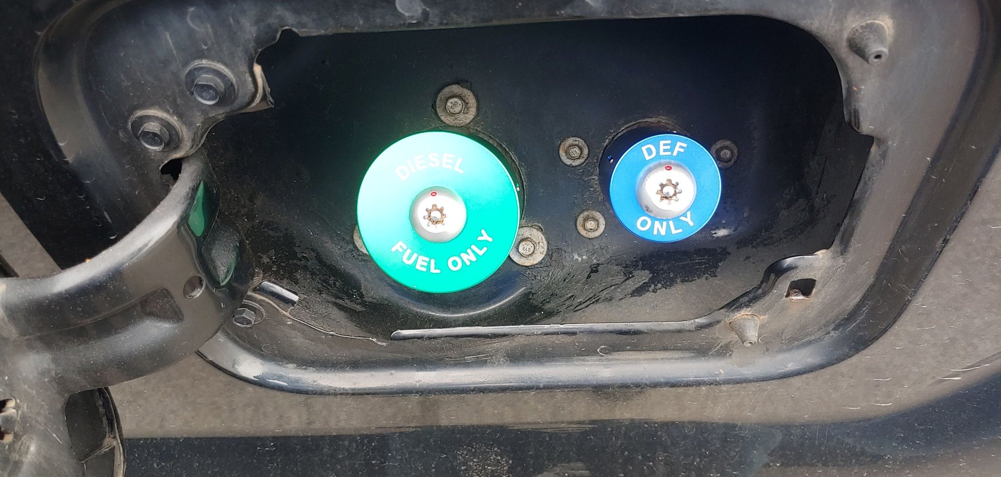 Locking fuel and DEF caps - Page 4 - Ford Truck Enthusiasts Forums