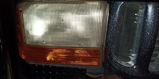 2000 Excursion Grille Swap - Ford Truck Enthusiasts Forums