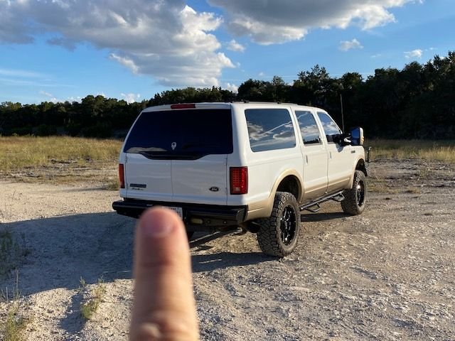 NICE 2005 Ford Excursion 4WD For Sale in Texas - Ford Truck Enthusiasts ...