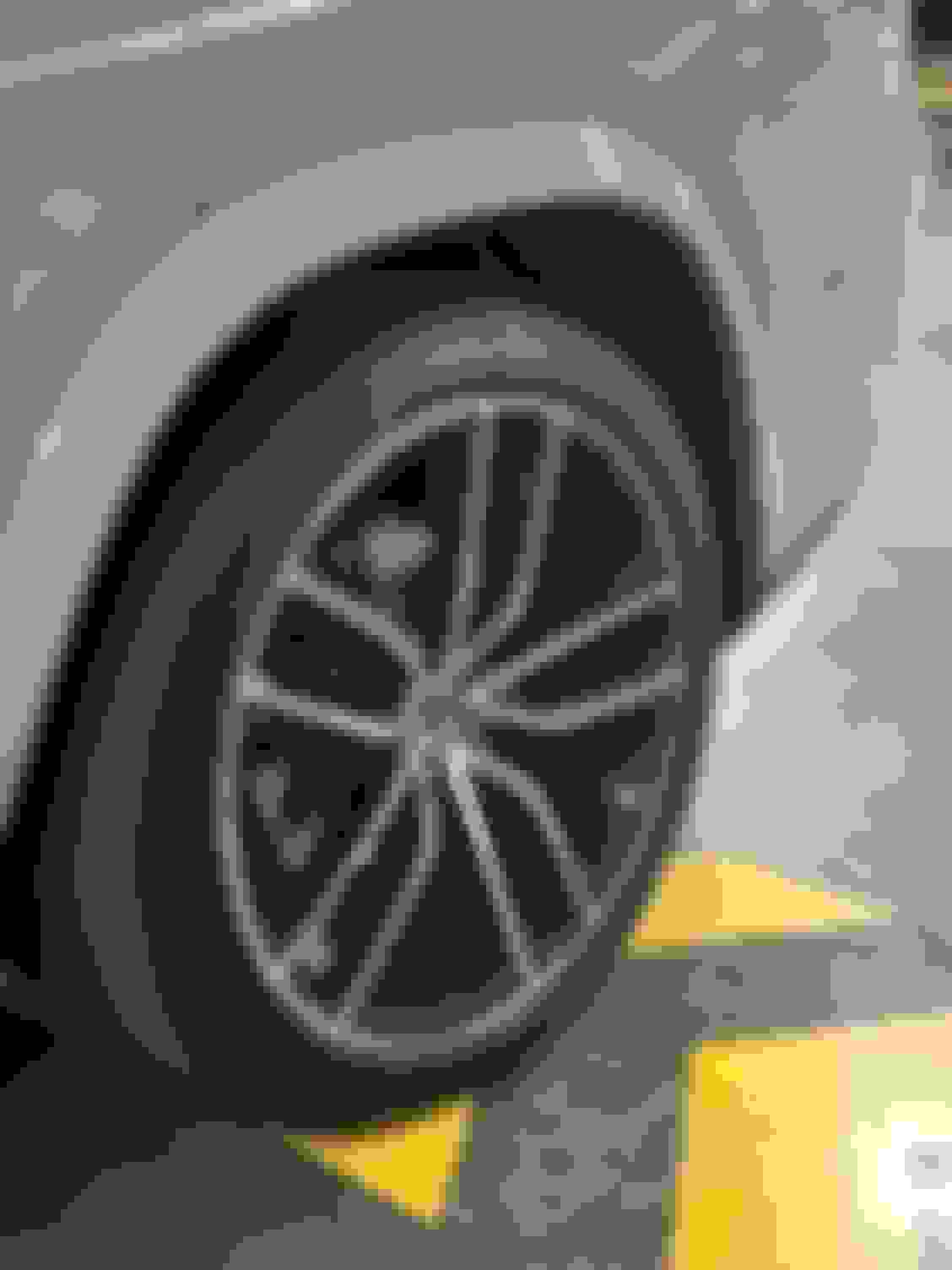 New 23in Tires for my 2024 GLS 450 - MBWorld.org Forums