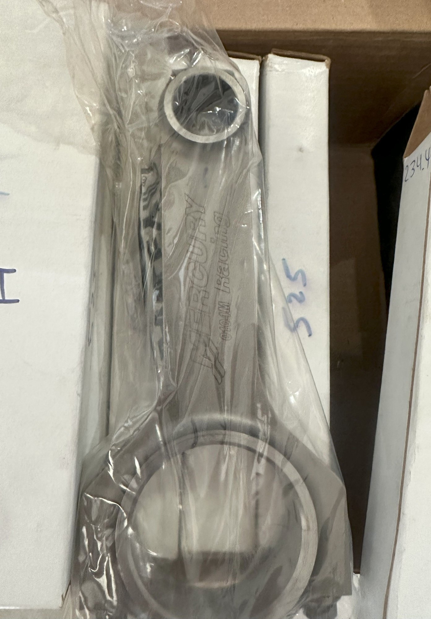 2 Sets of 525 EFI Connecting Rods - Offshoreonly.com