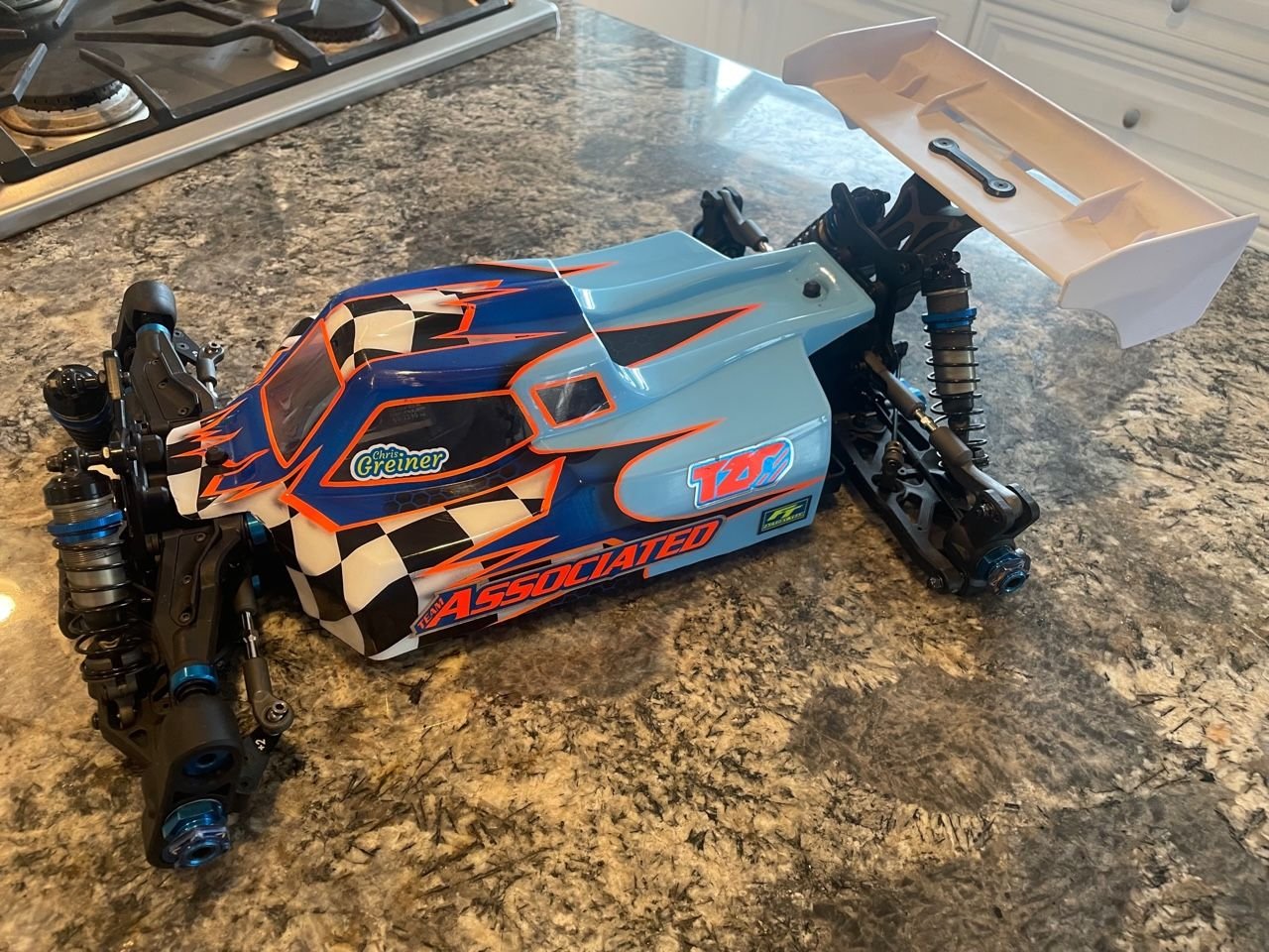 NEW Team Associated RC8B4E ARTR With Spares - R/C Tech Forums